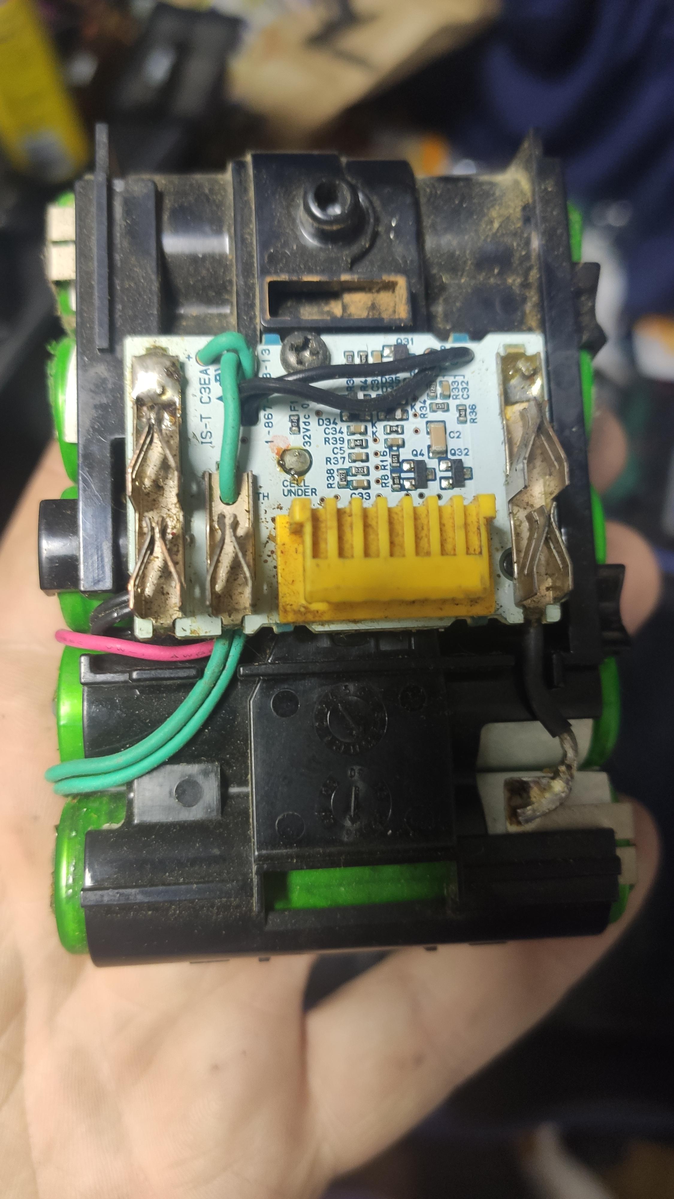 Discover more like Makita: (edit) old makita battery question and Related Content | Scrolller