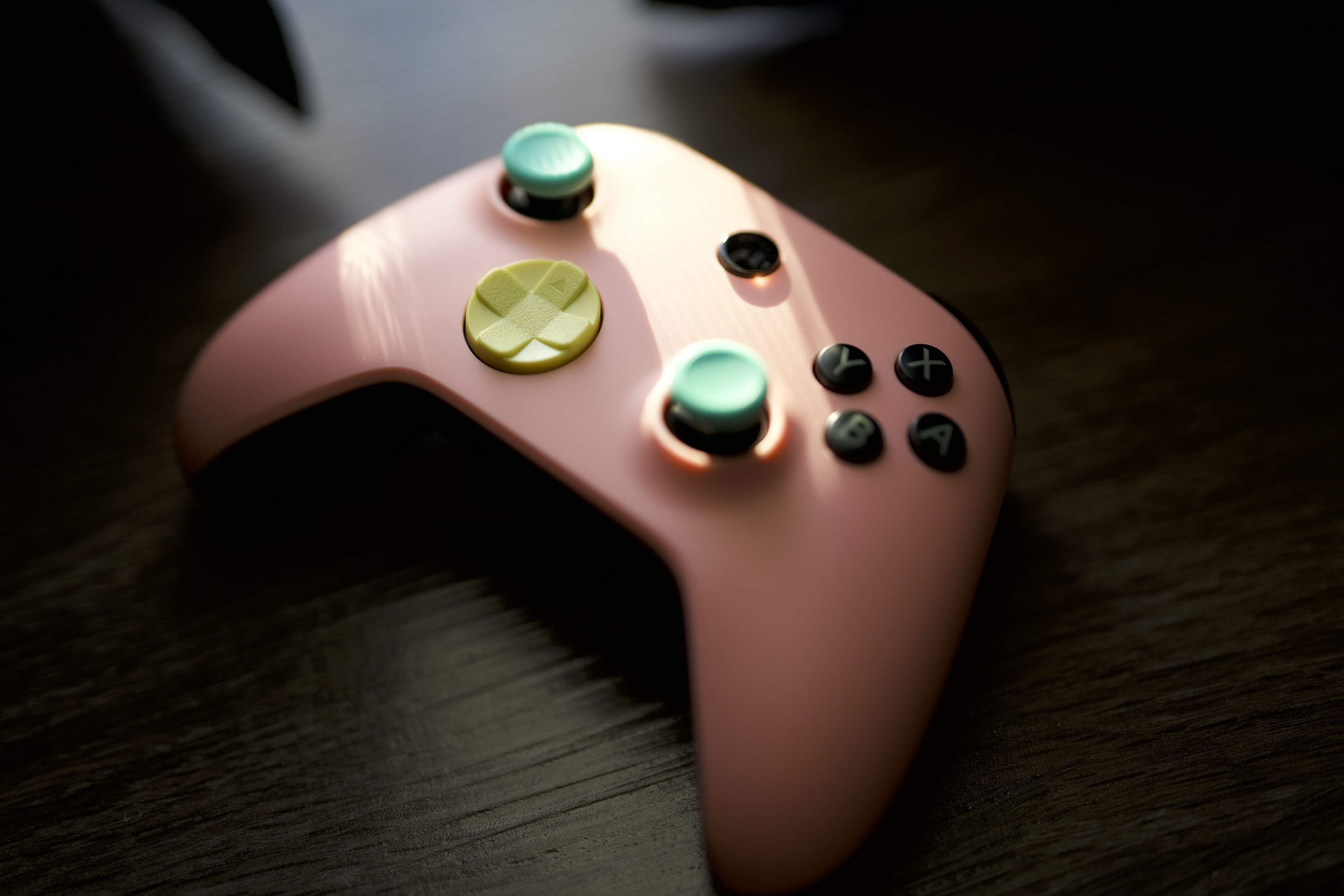 Just got my Candy Con controller and it looks gorgeous 😳 | Scrolller