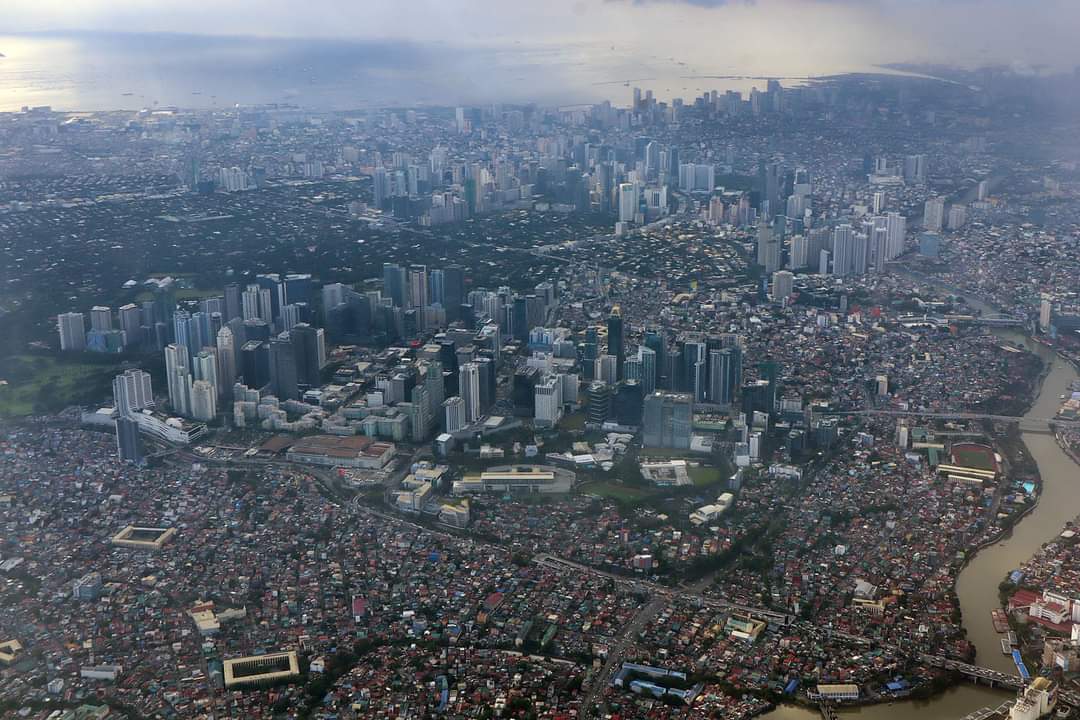 Metro Manila, Philippines | Scrolller