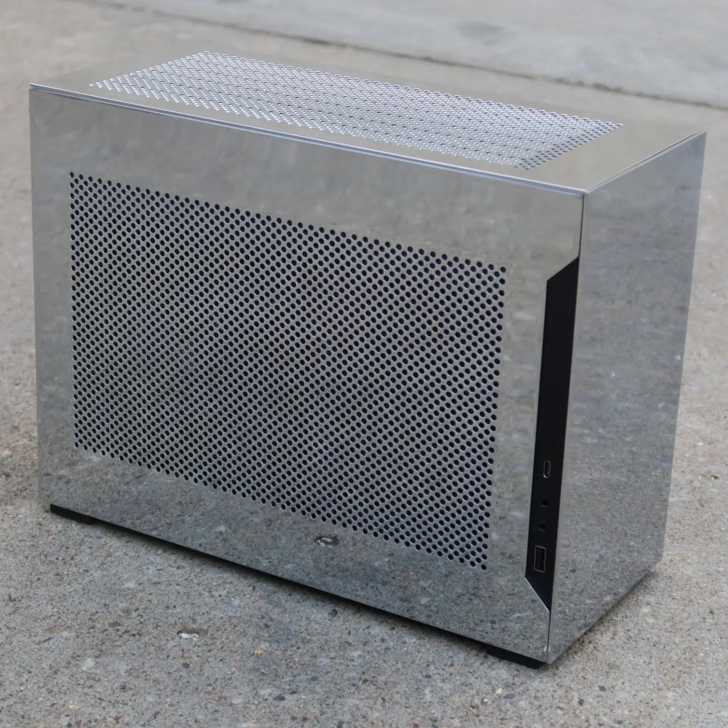 Custom chrome plated lian li | Scrolller