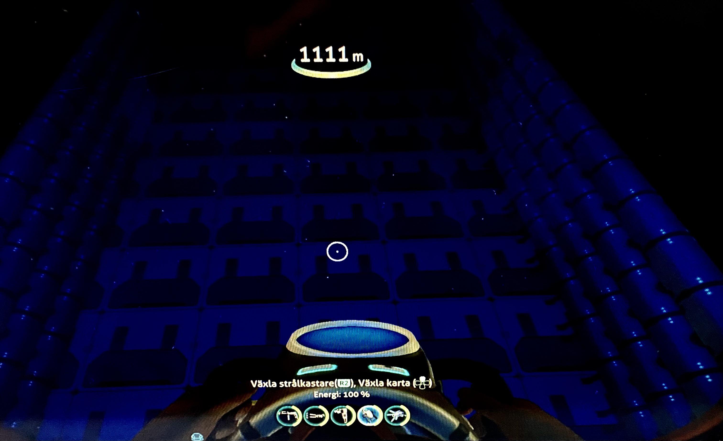 What shuld i put in this base? | Scrolller