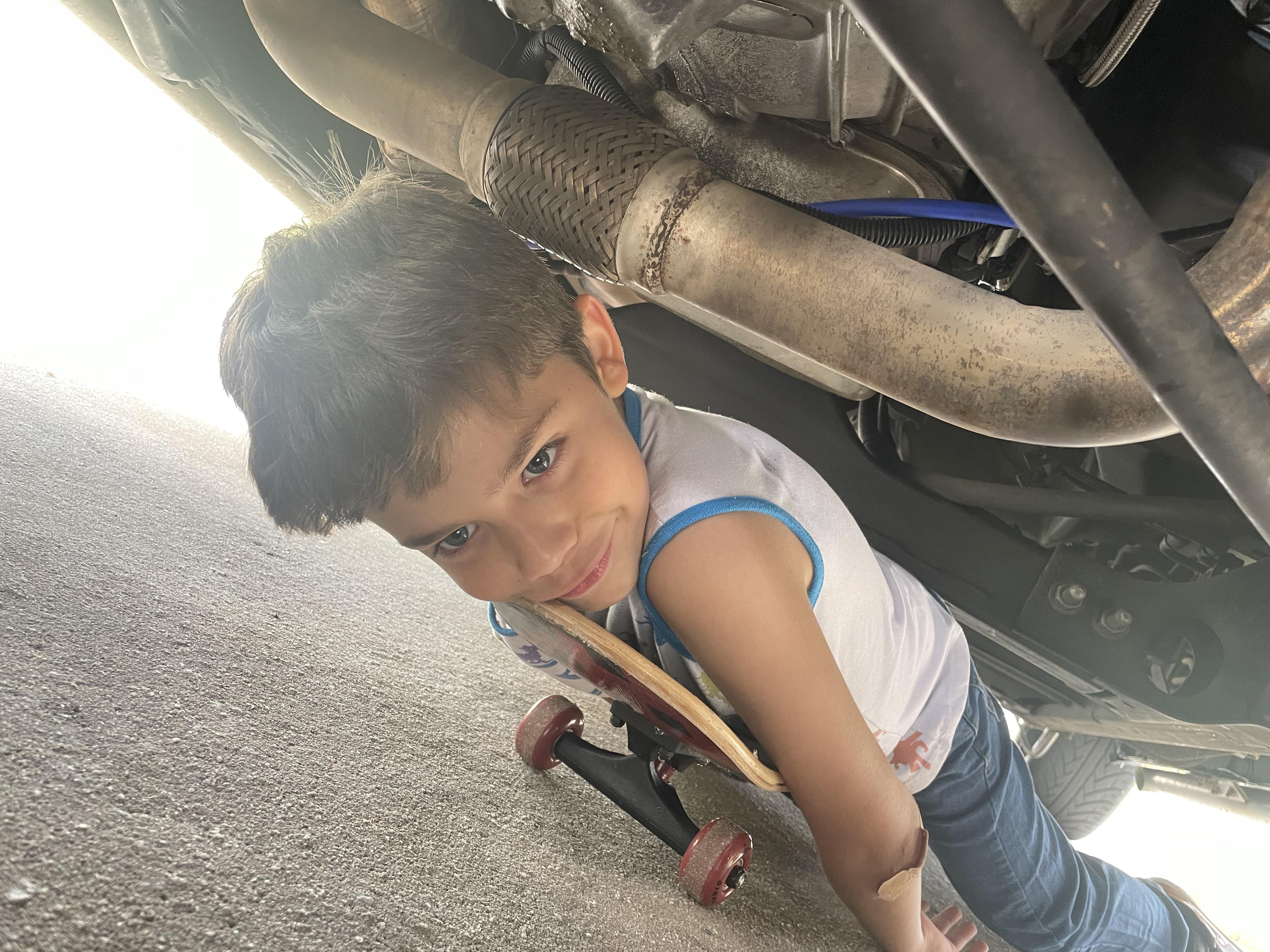 Finally installed my boost controller, had a supervisor to help out ...