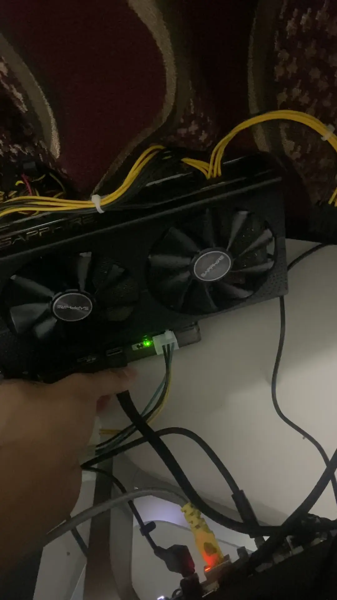 Oculink loose port fitting | Scrolller