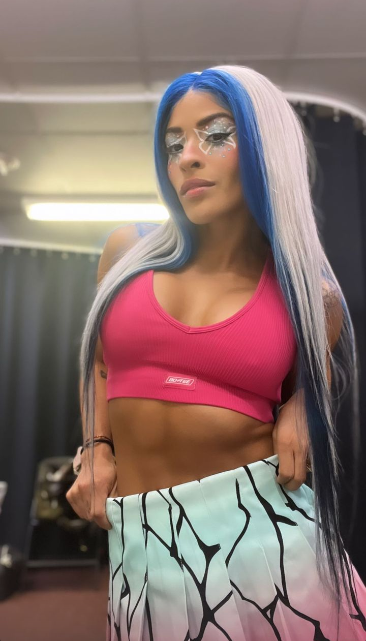 Zelina Vega | Scrolller