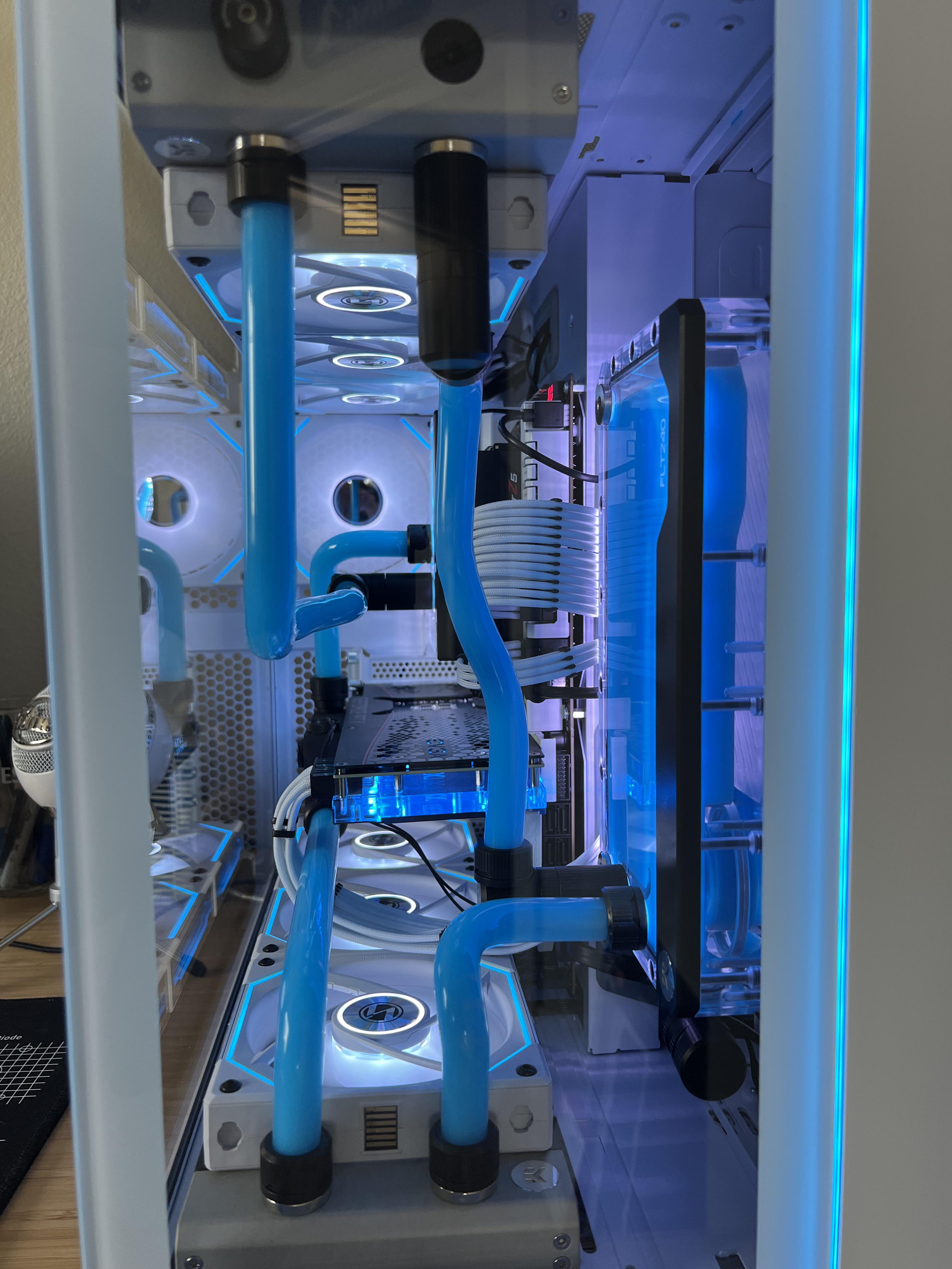 After a mess of troubleshooting and disassembly, I’ve finally finished my first loop! | Scrolller