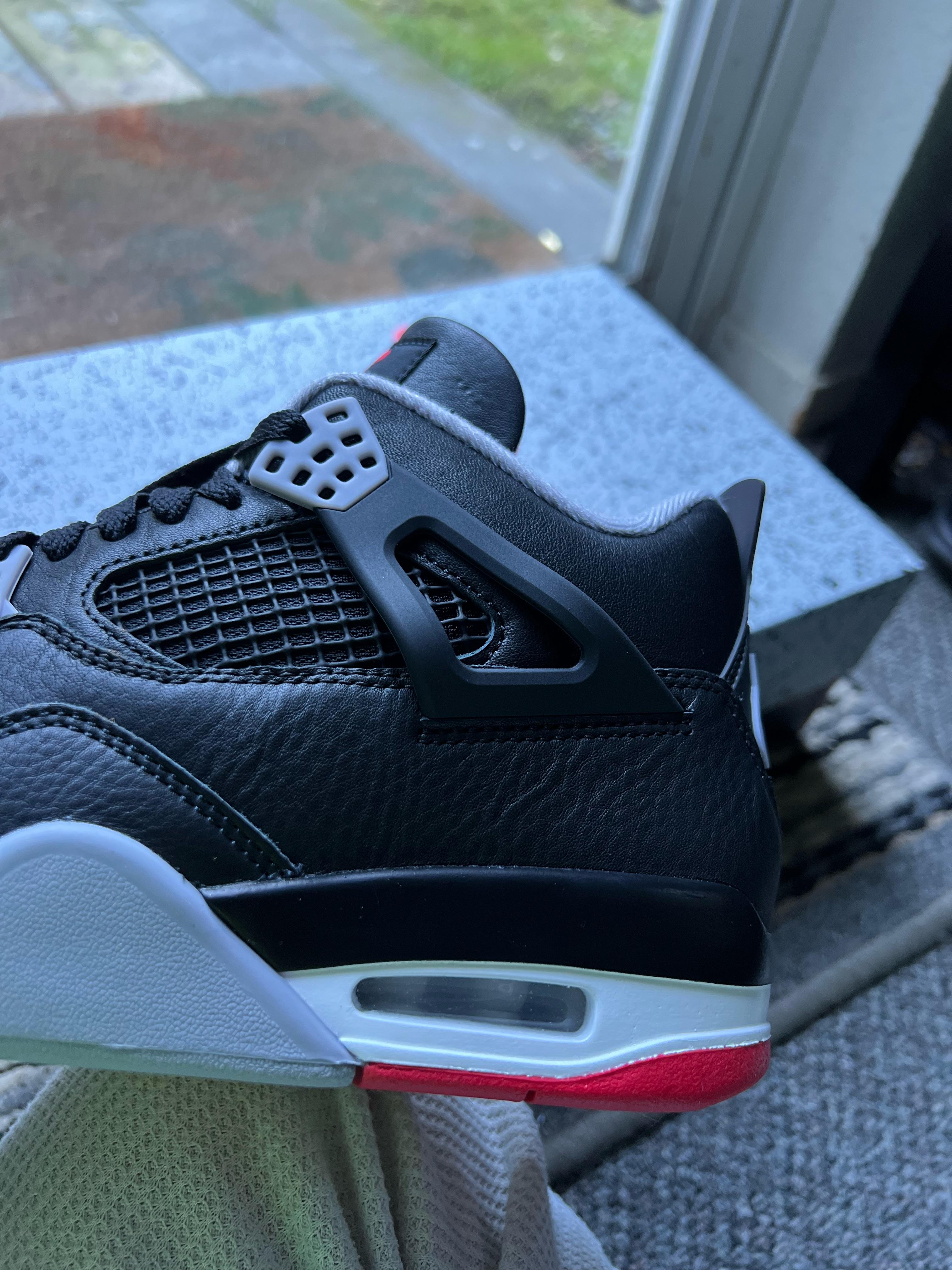 Anyone know how to fix a bent/crushed wing? | Scrolller