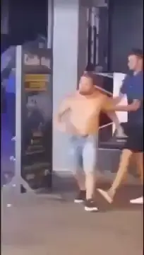 One Ragdoll, One KO | Scrolller