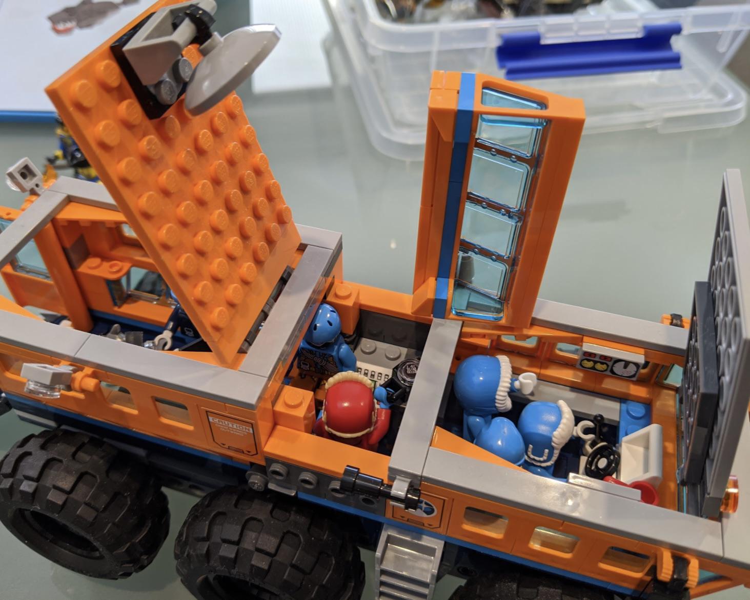 My “Turbo Tank” Arctic Explorer MOC | Scrolller