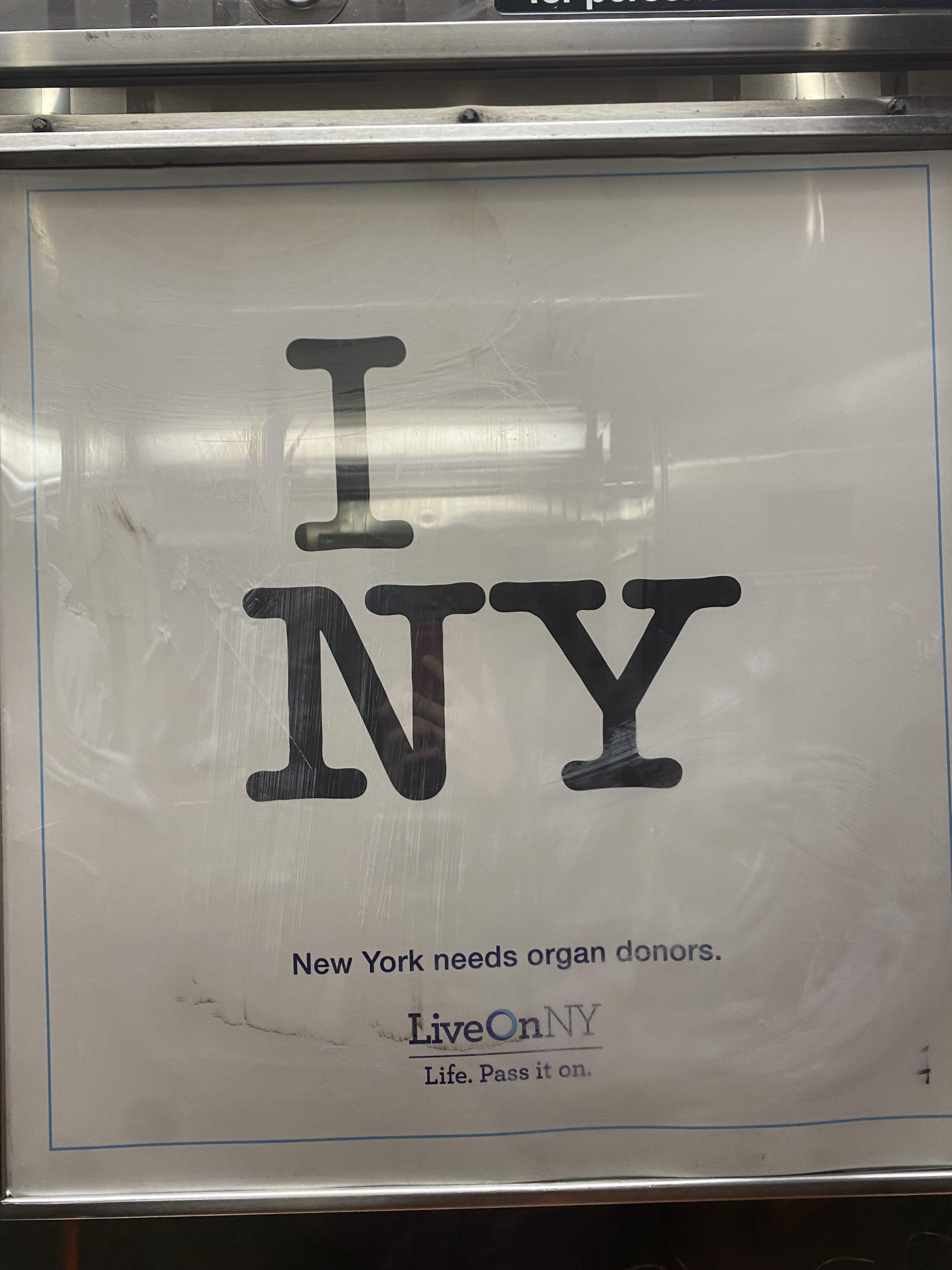 Organ Donations Advertisement in NYC Subway | Scrolller