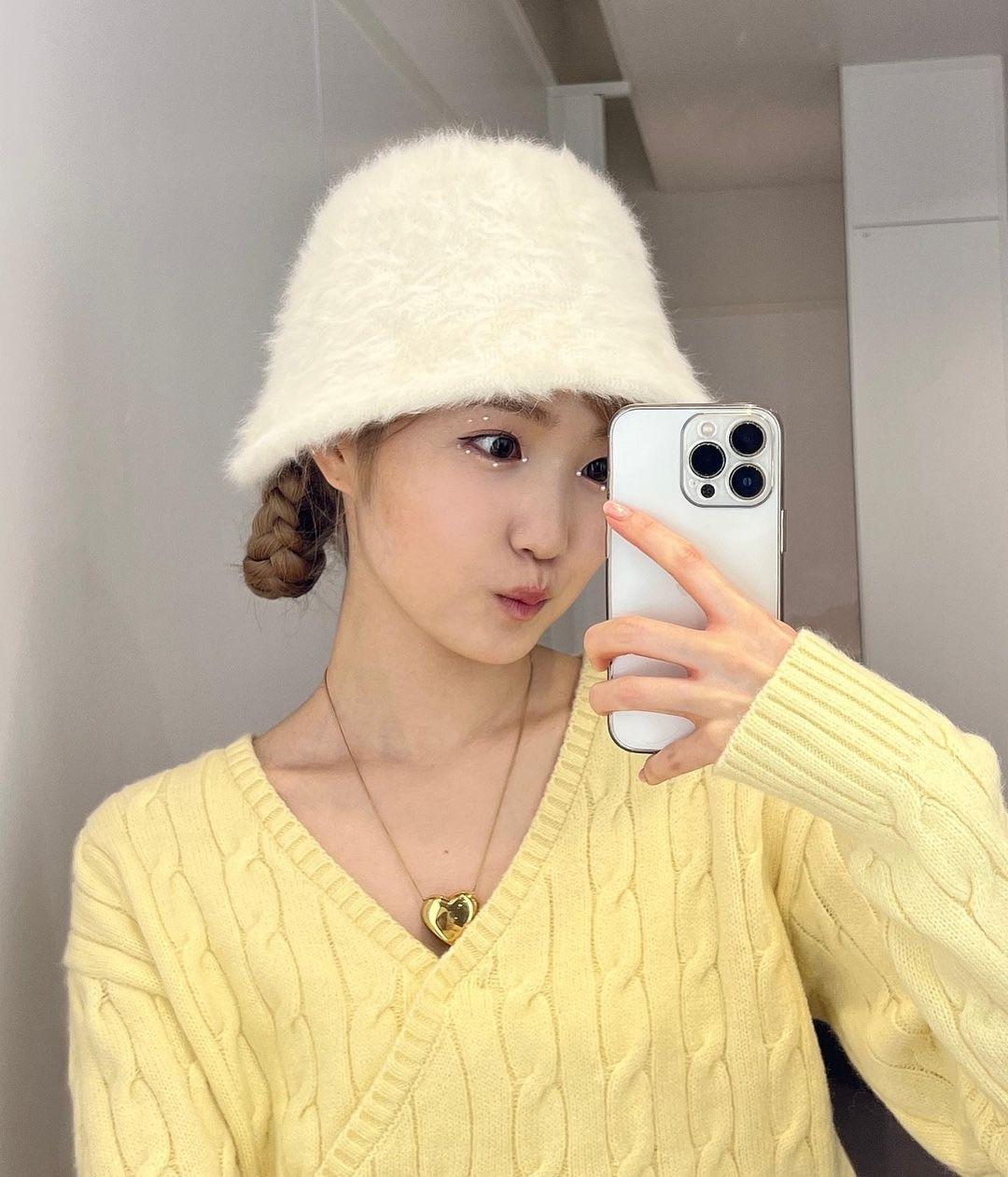 231007 Honda Hitomi Instagram Update | Scrolller