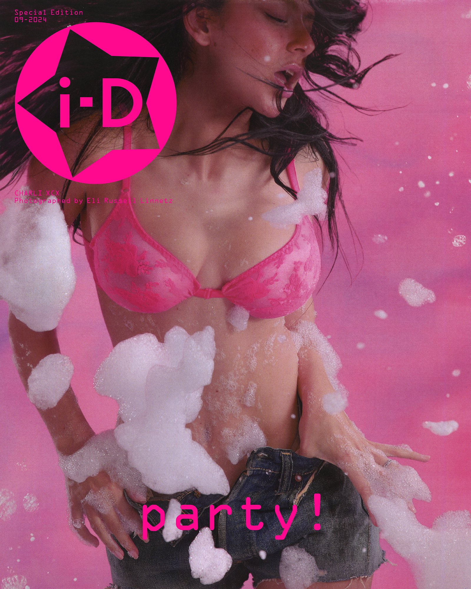 Charli XCX | Scrolller