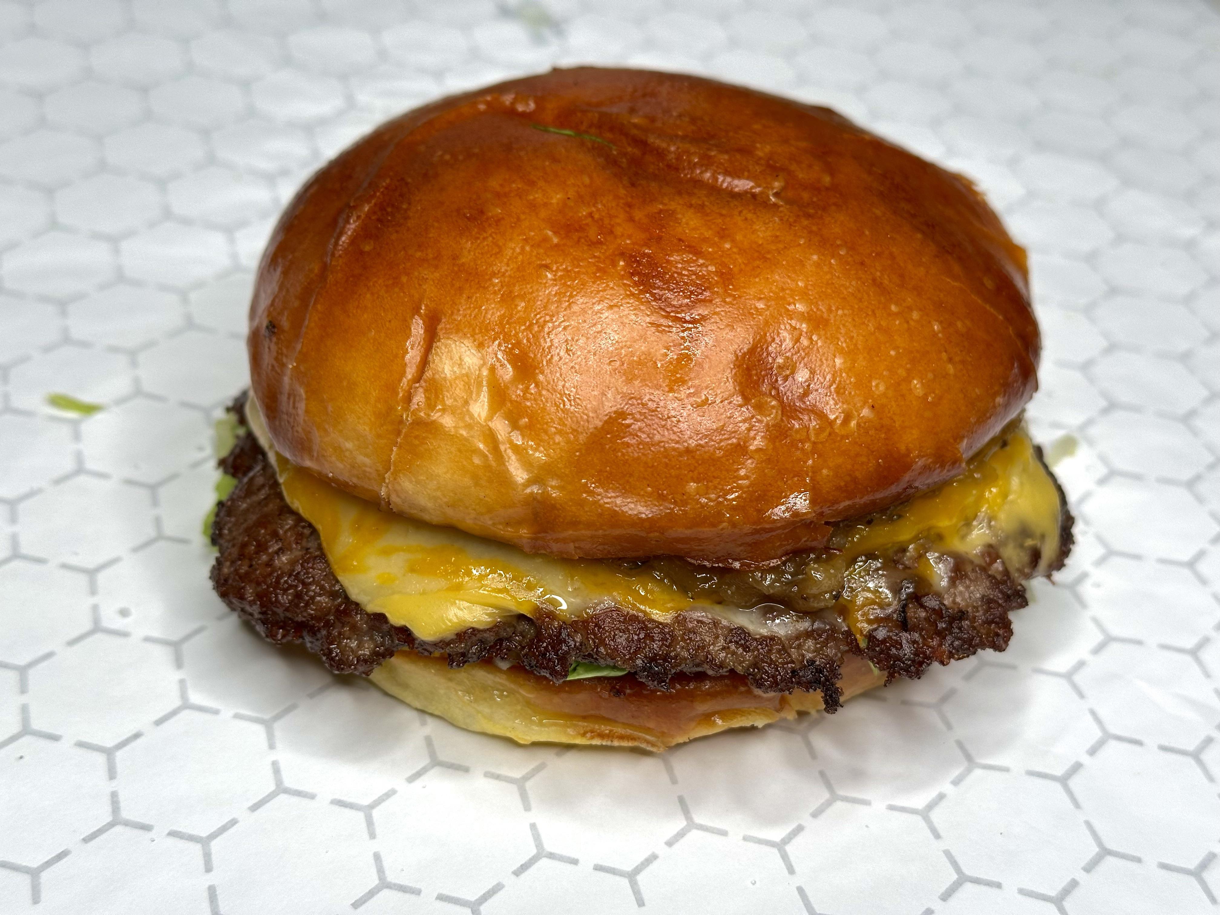 [Homemade] weekly smash burger | Scrolller