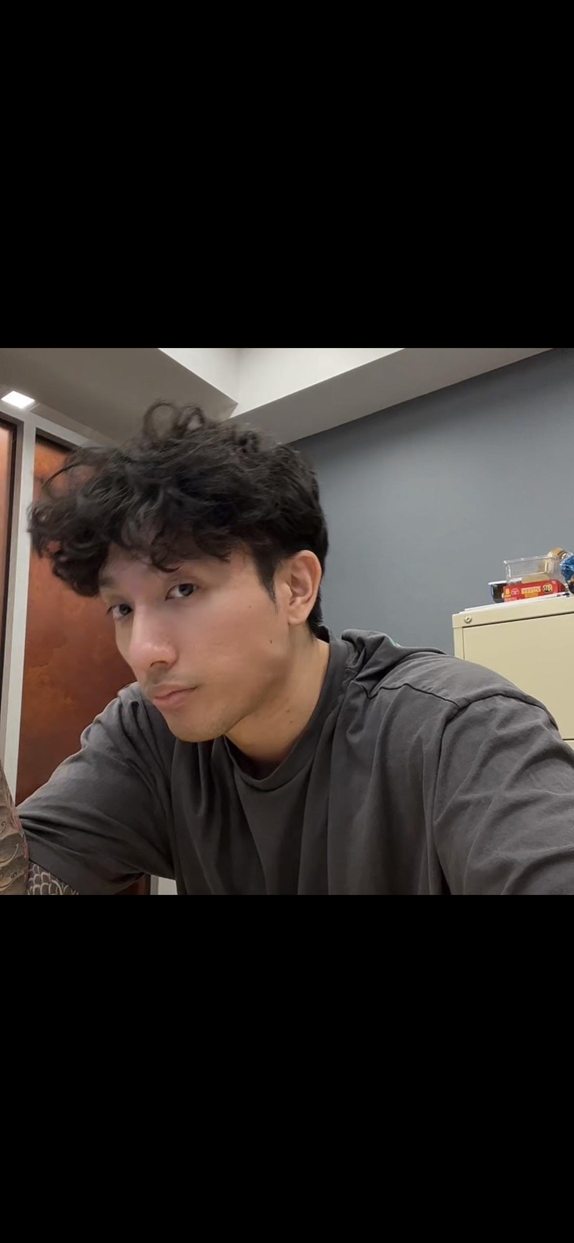 Can someone give me a buzz cut | Scrolller