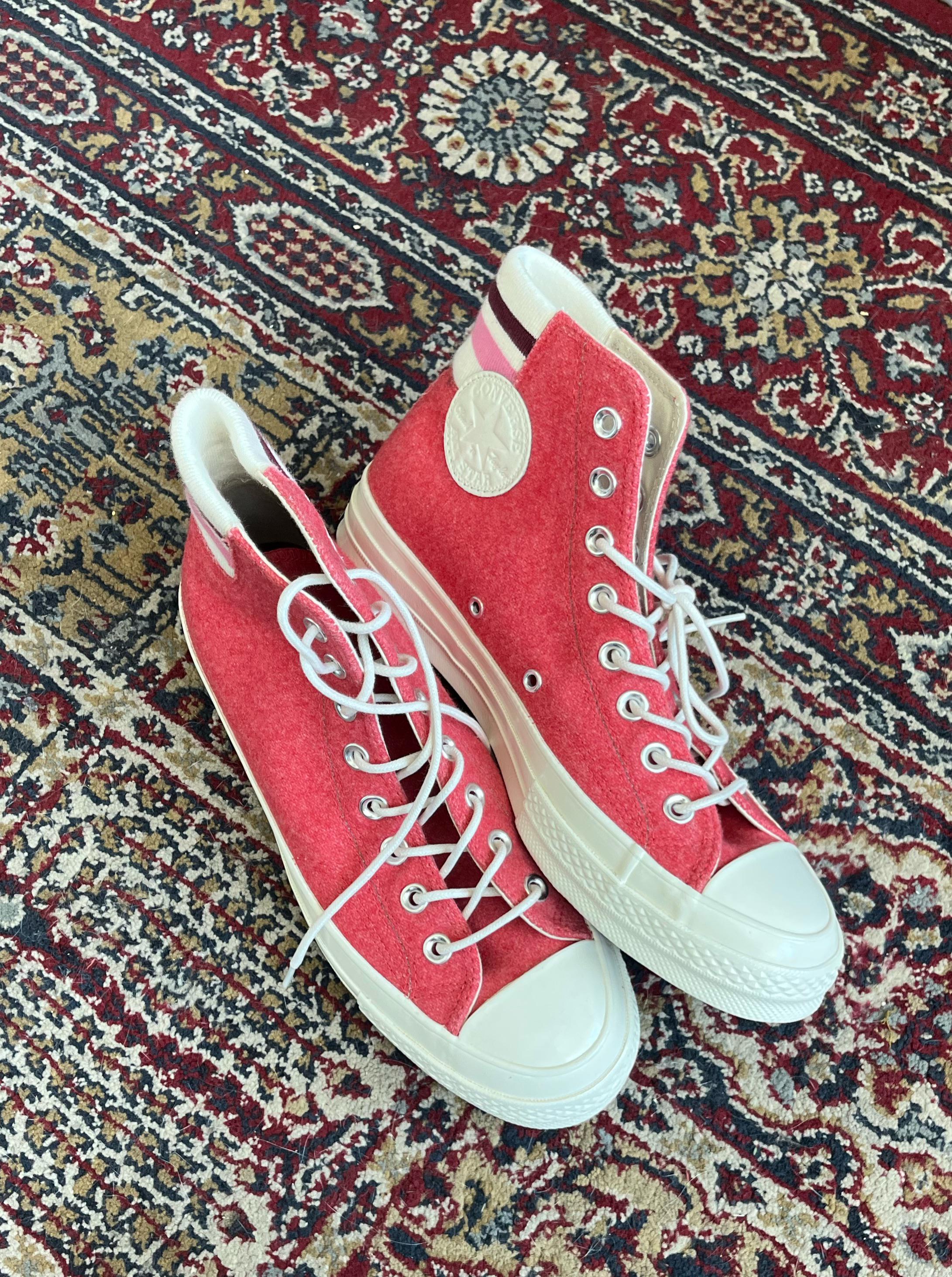 Help identifying these converse? | Scrolller