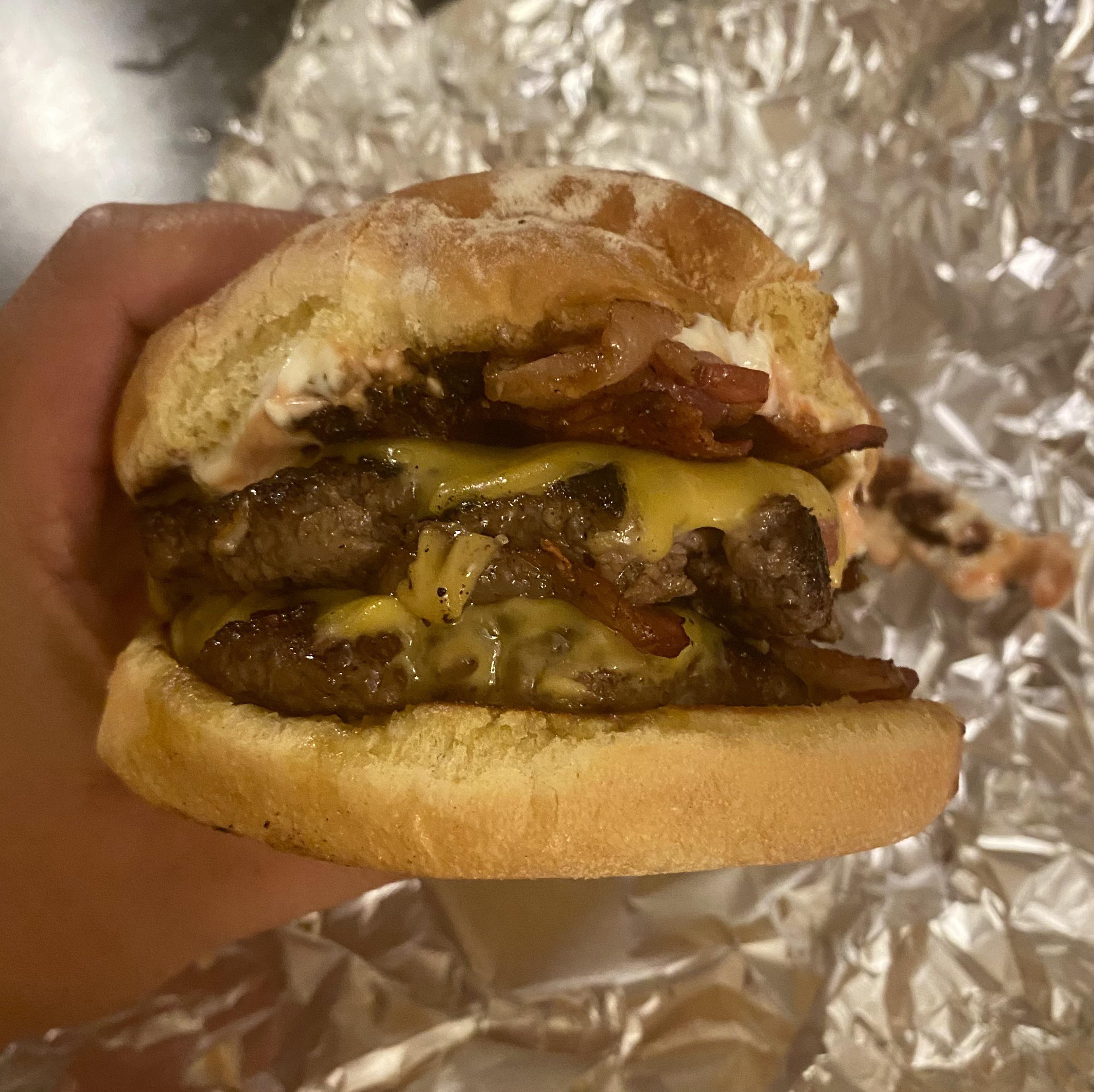 [Homemade] Double bacon cheeseburger with caramelized onion bacon jam | Scrolller