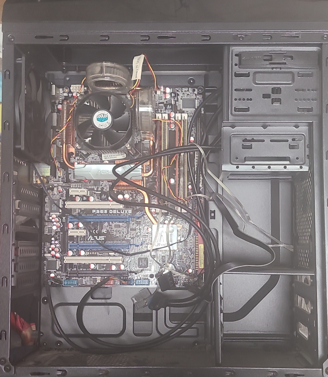 Whats missing? | Scrolller