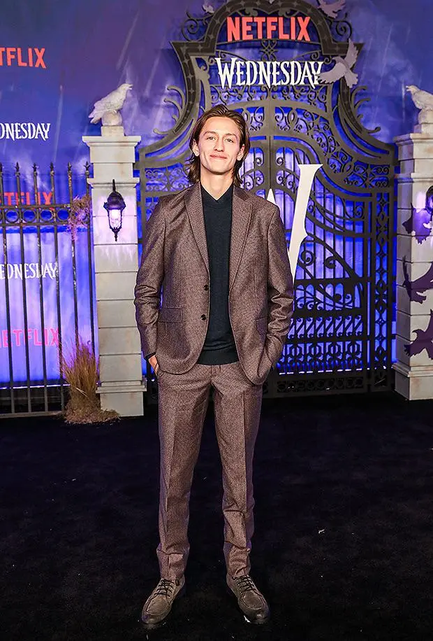 Percy/Andy | Scrolller