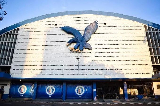 Petition for this to be the hq of the eagles | Scrolller