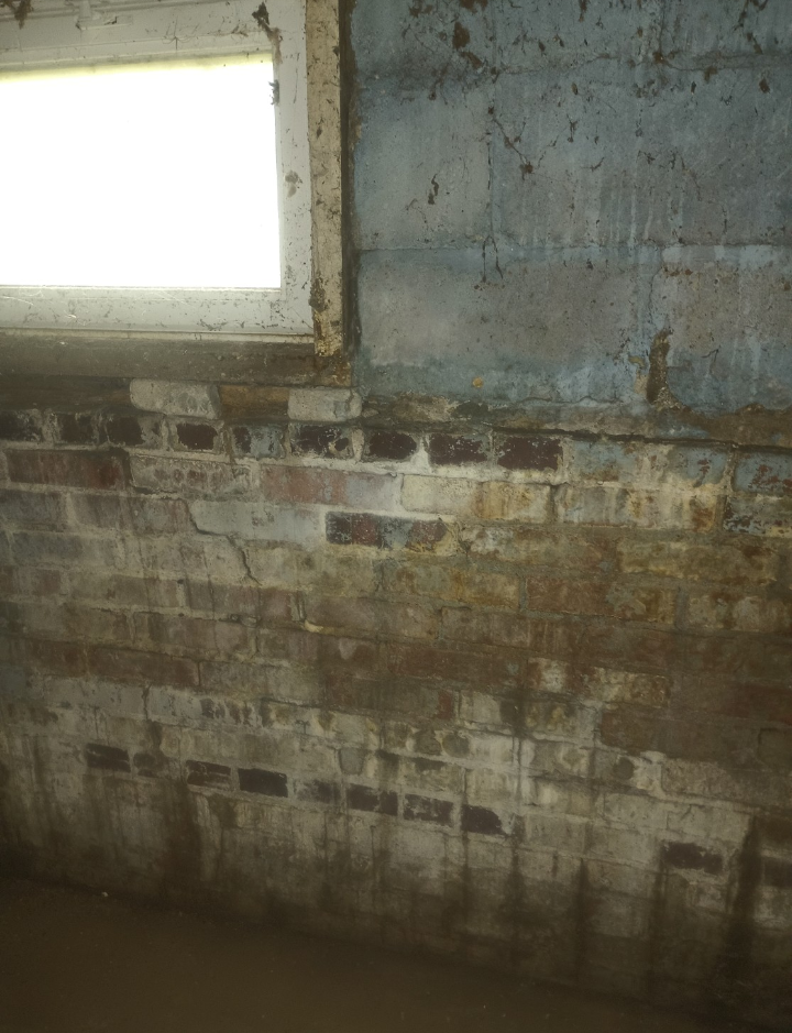 How concerning are these foundation issues? | Scrolller