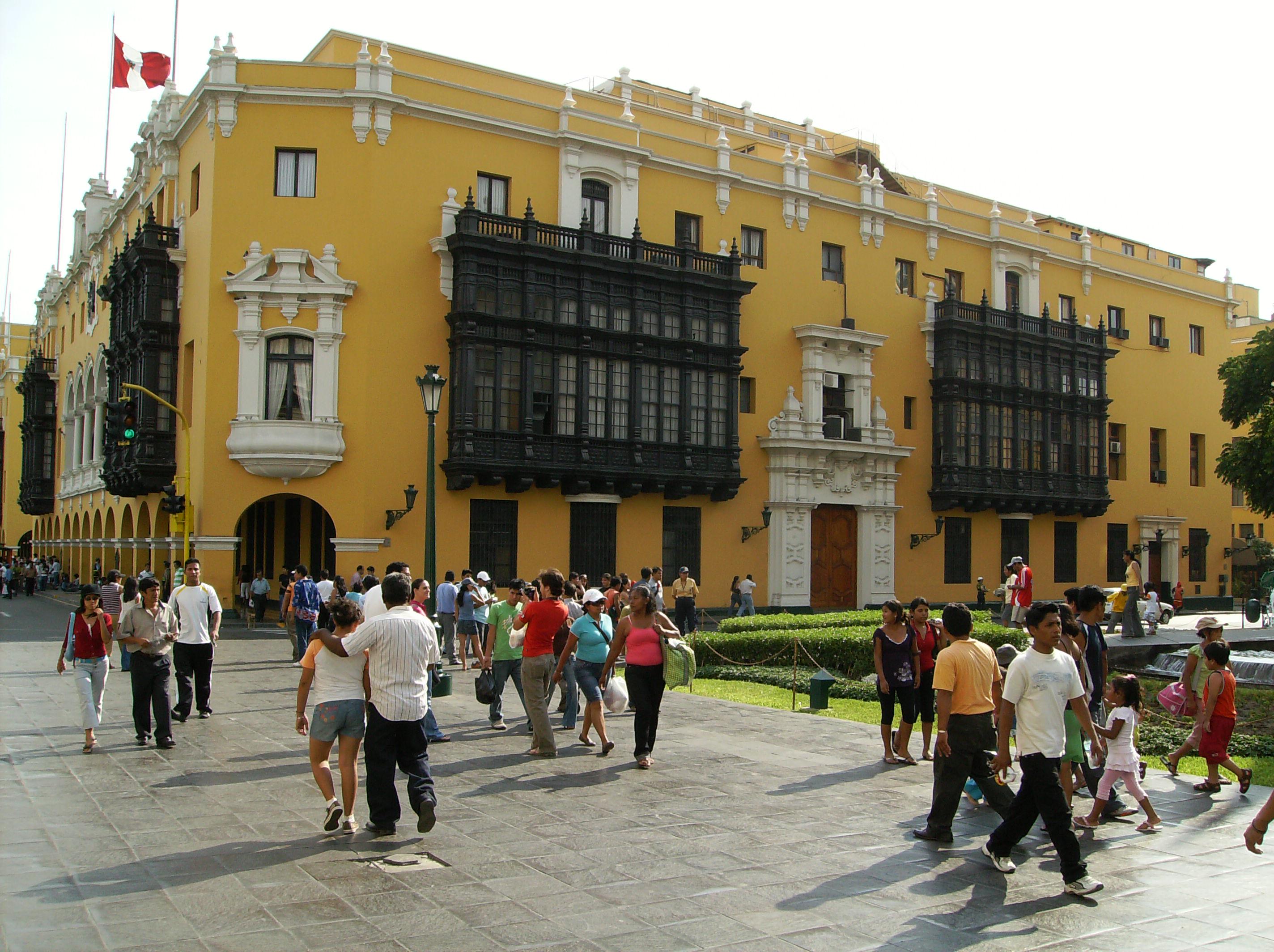 Plaza Mayor, Lima, Peru | Scrolller