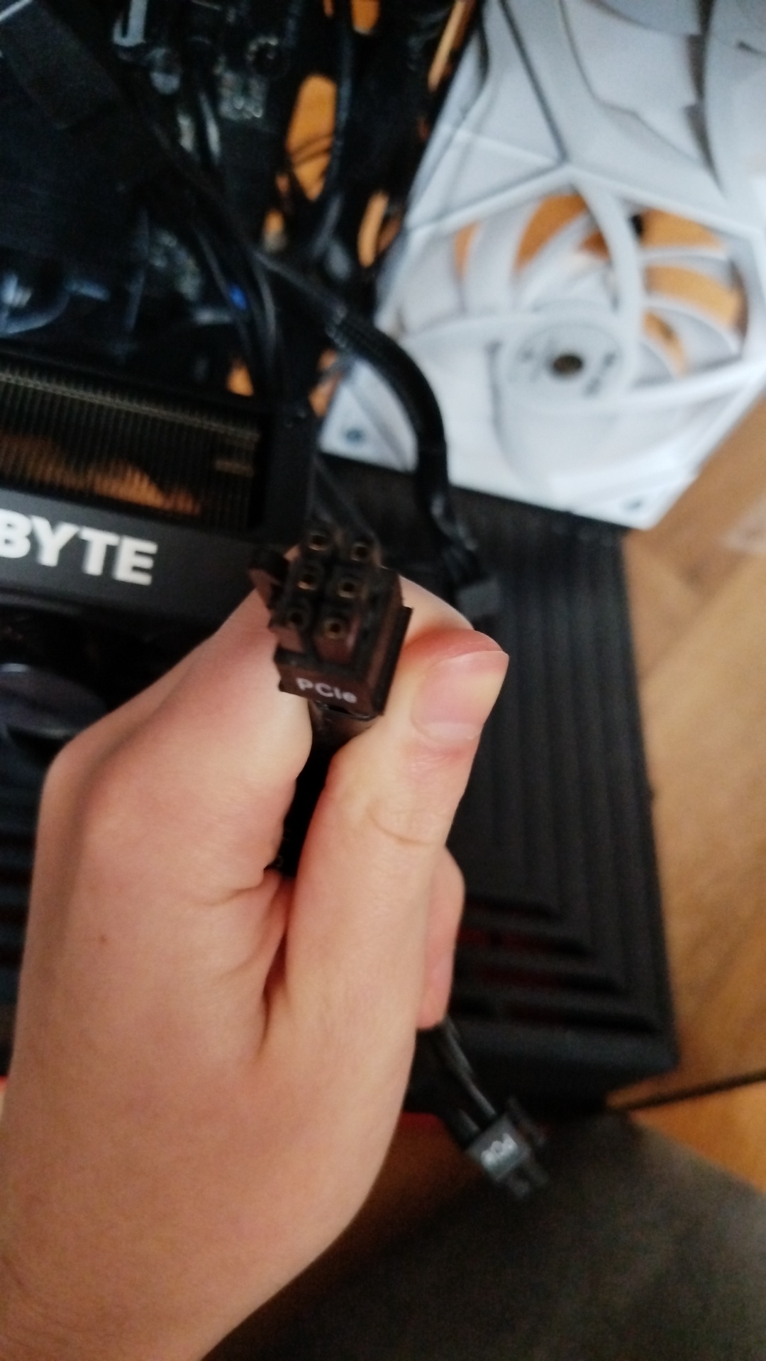 RTX 4070 Super installation question | Scrolller