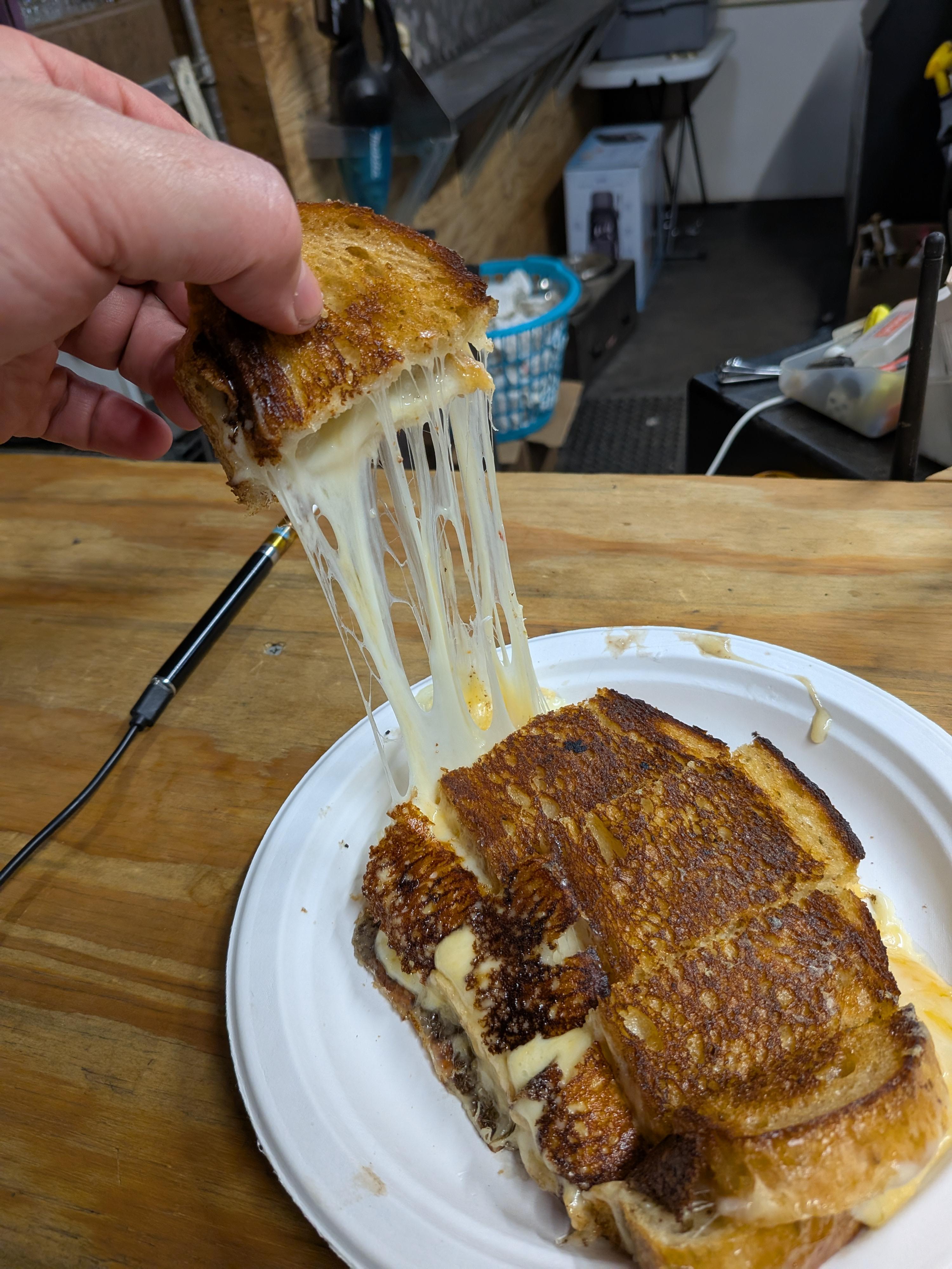 One of my better cheese pulls! | Scrolller