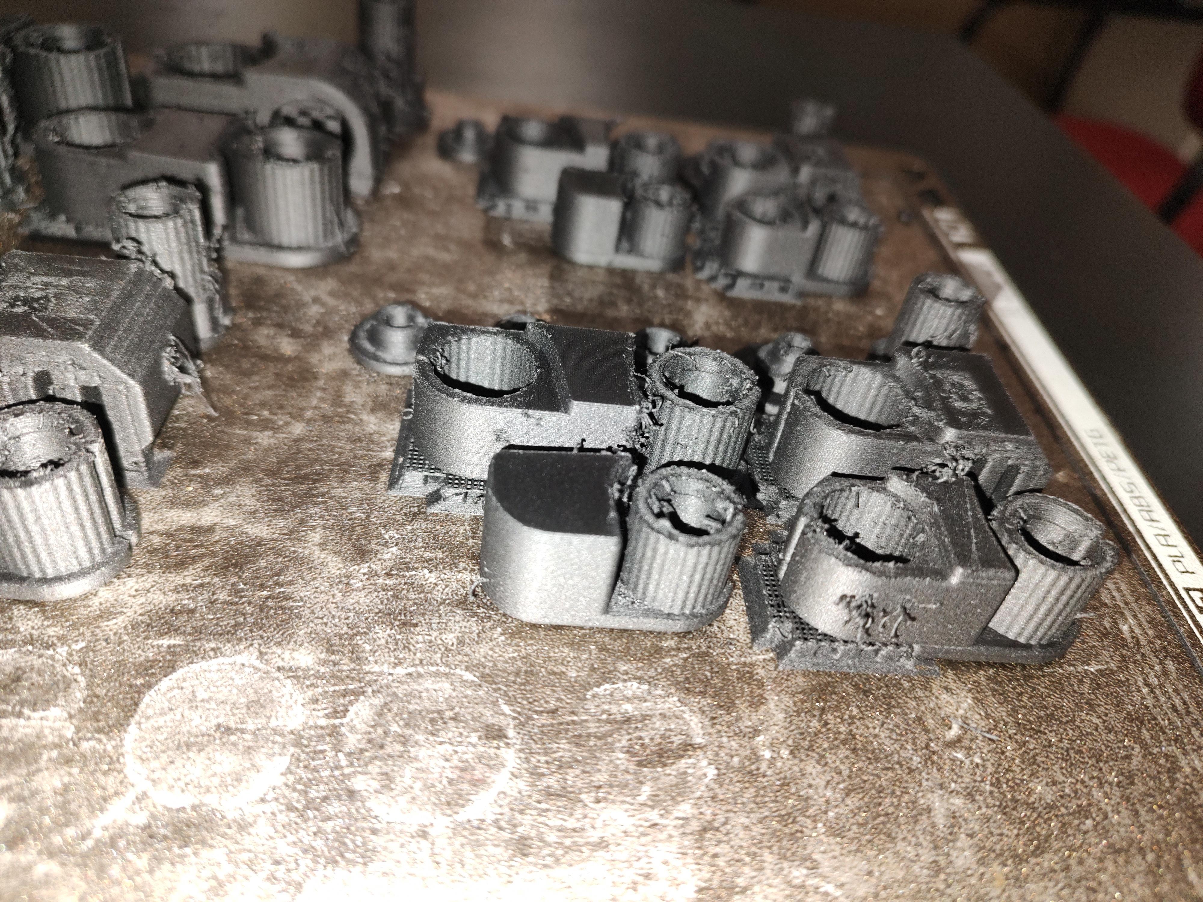 Help me identify the issue! | Scrolller