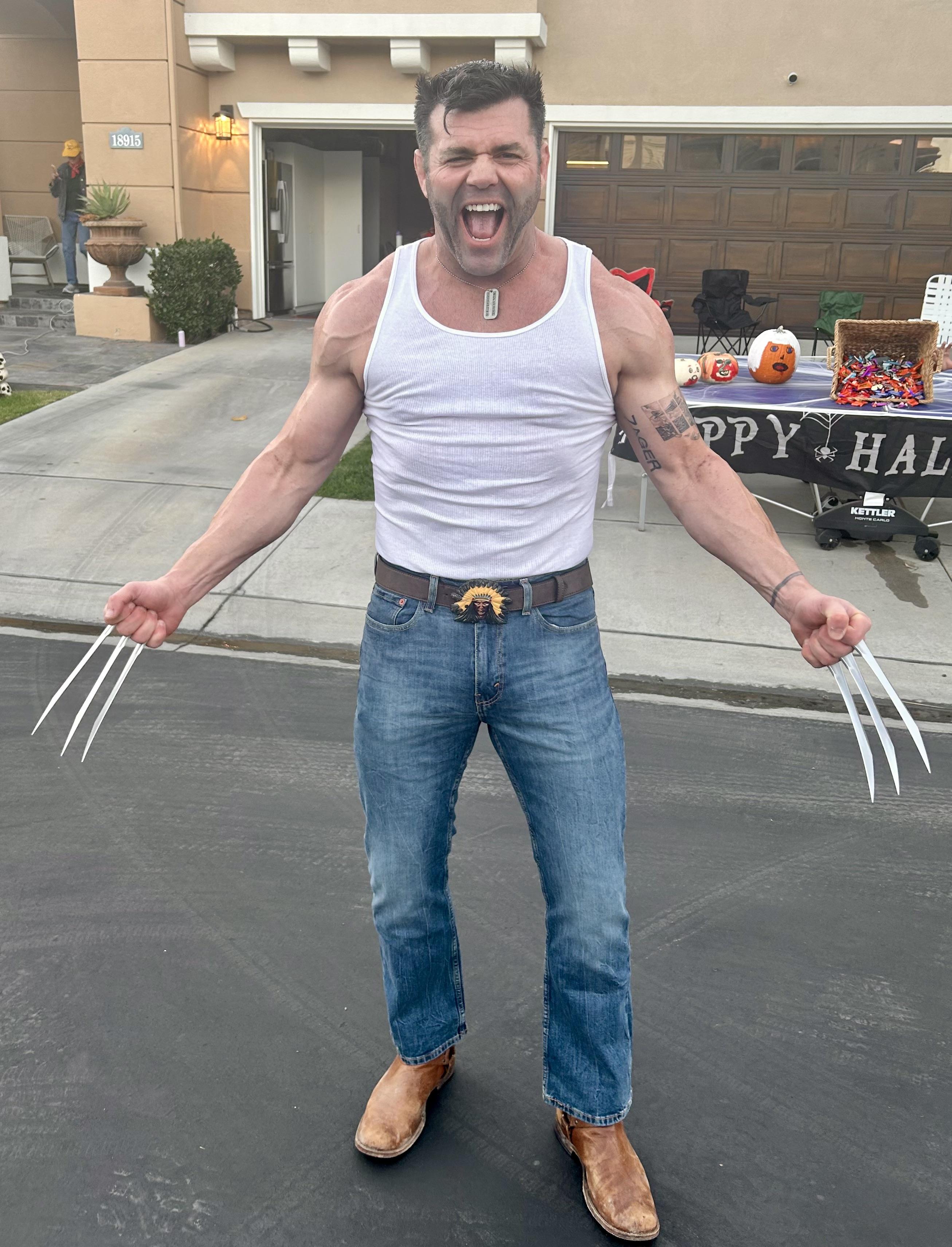 Discover more like Xmen: Best Wolverine Halloween Costume and Related Content | Scrolller