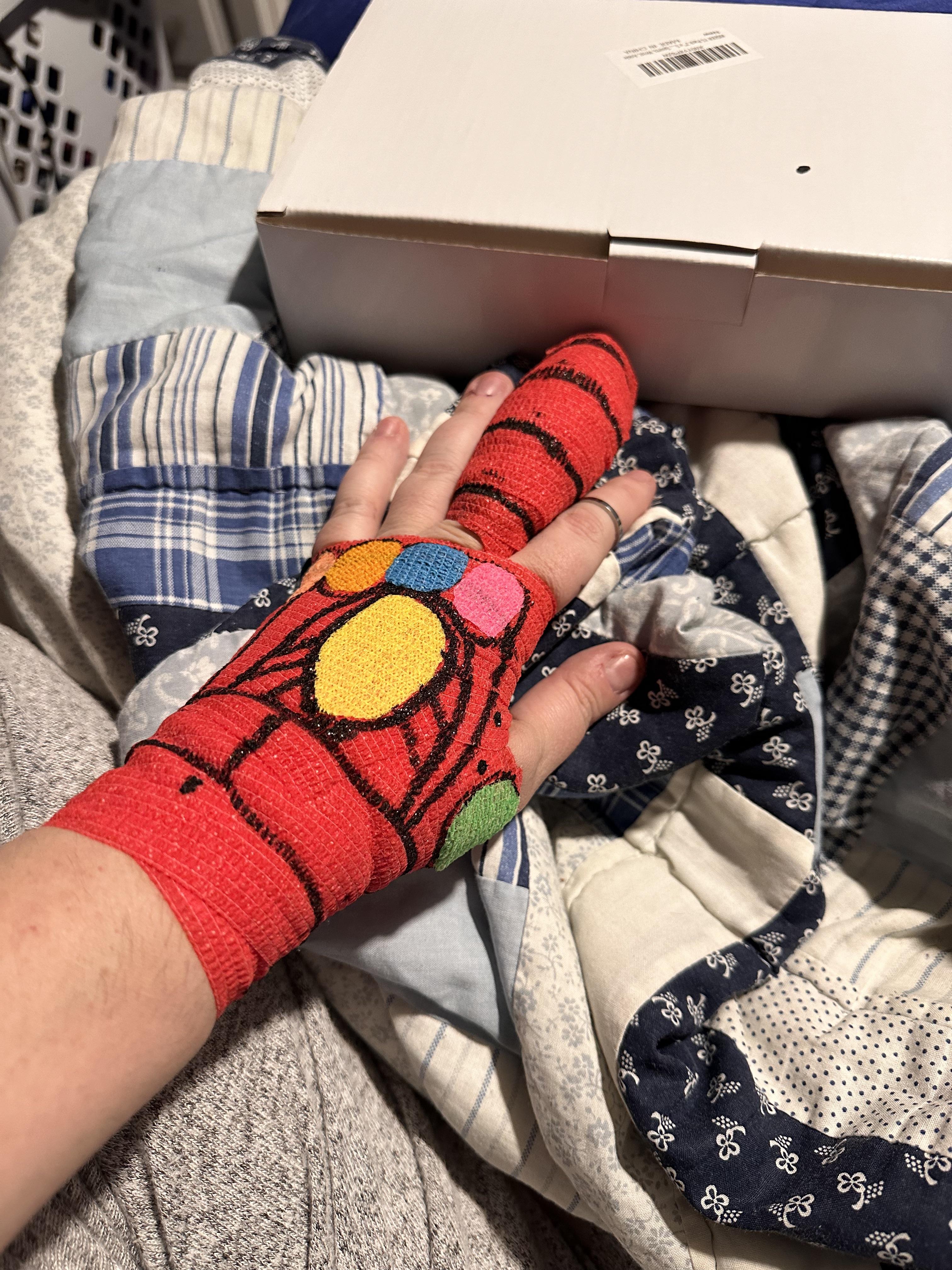 Iron Man Gauntlet | Scrolller