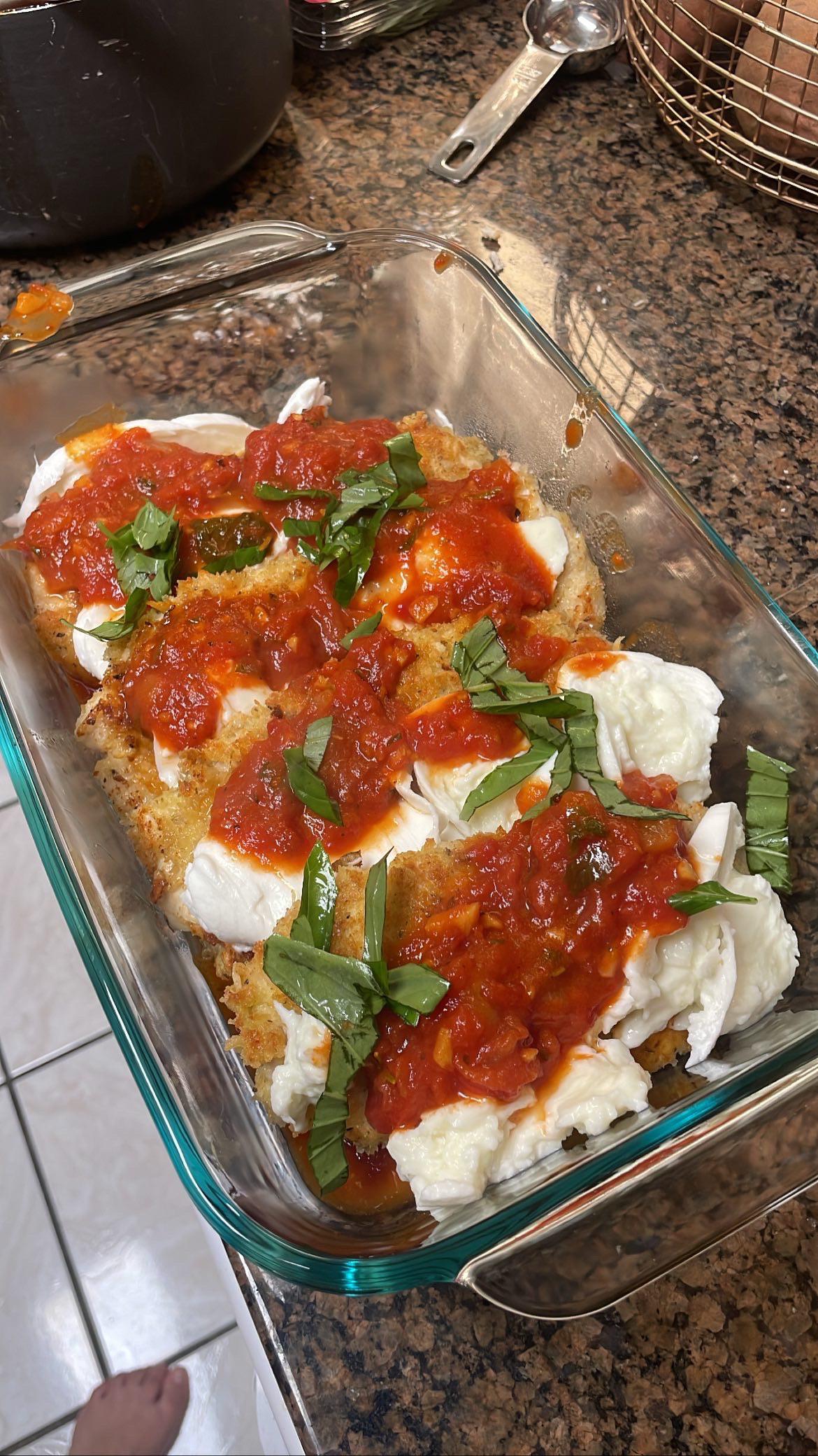 I made [homemade] chicken parm | Scrolller