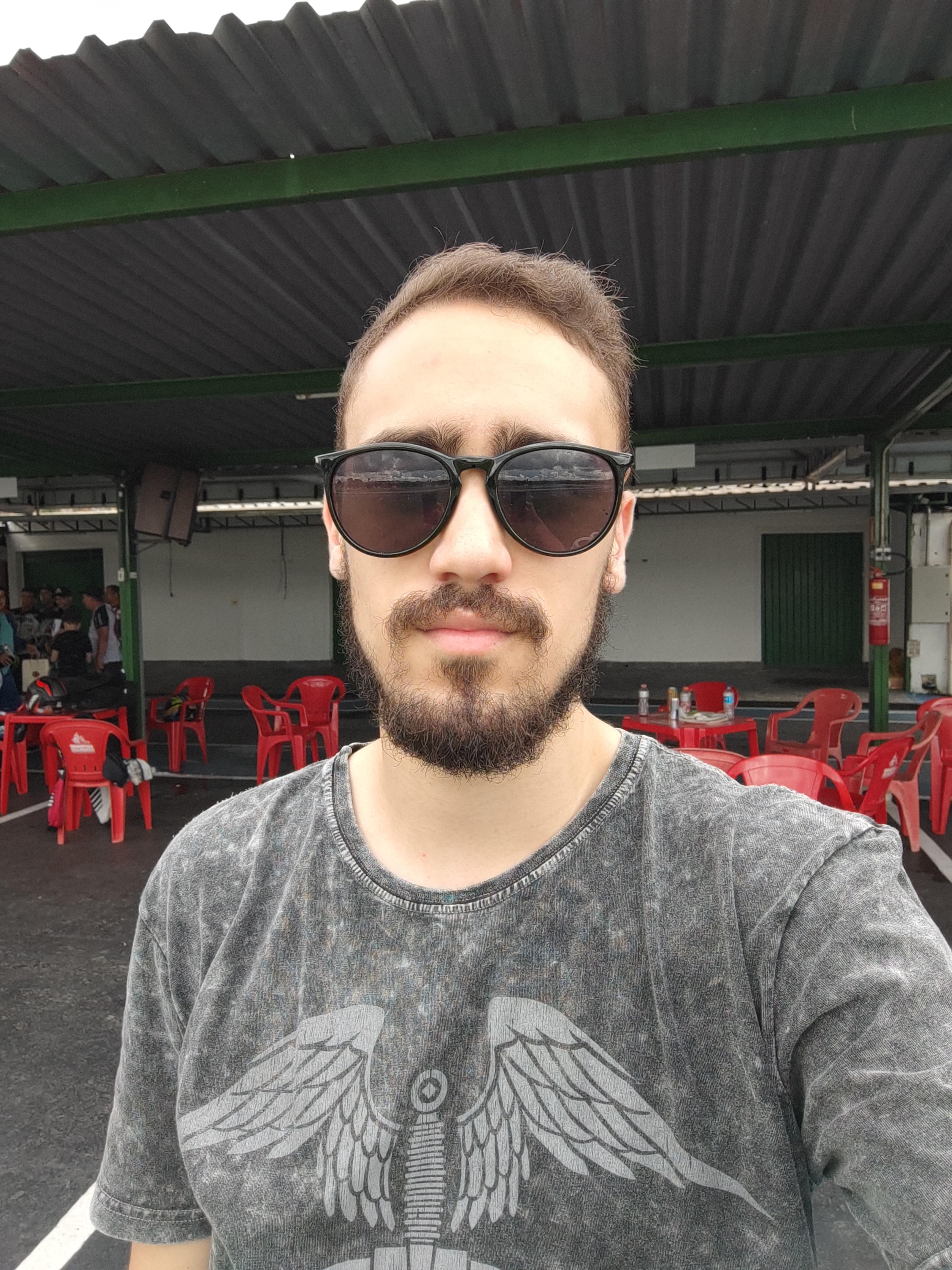 Help identifying hair pattern | Scrolller