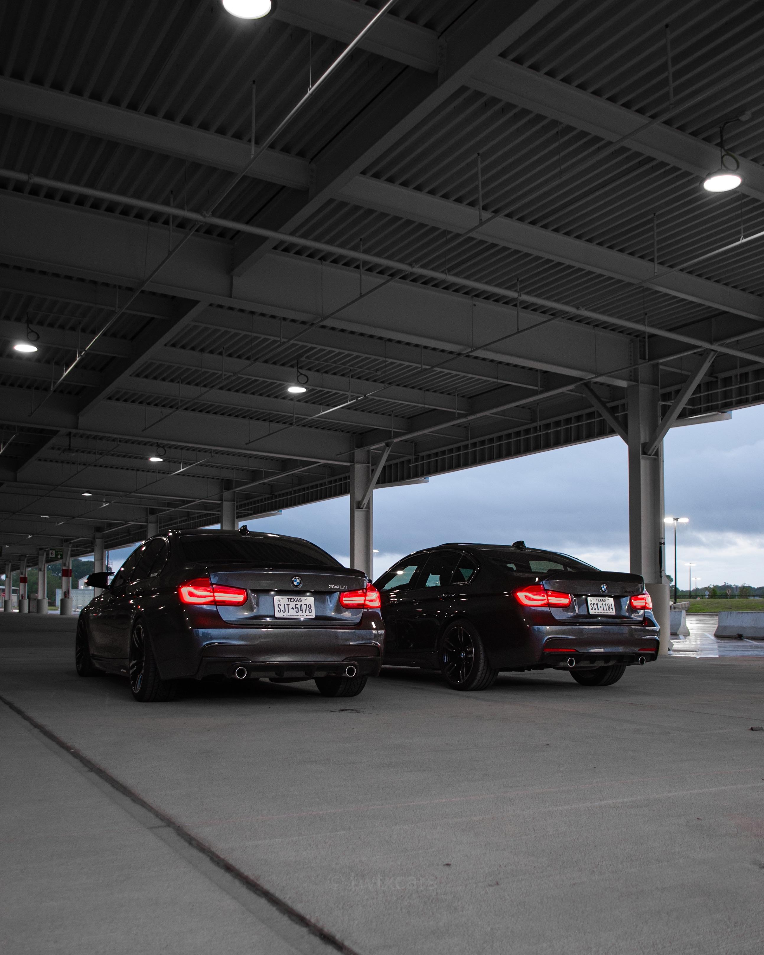 F30 Twins | Scrolller