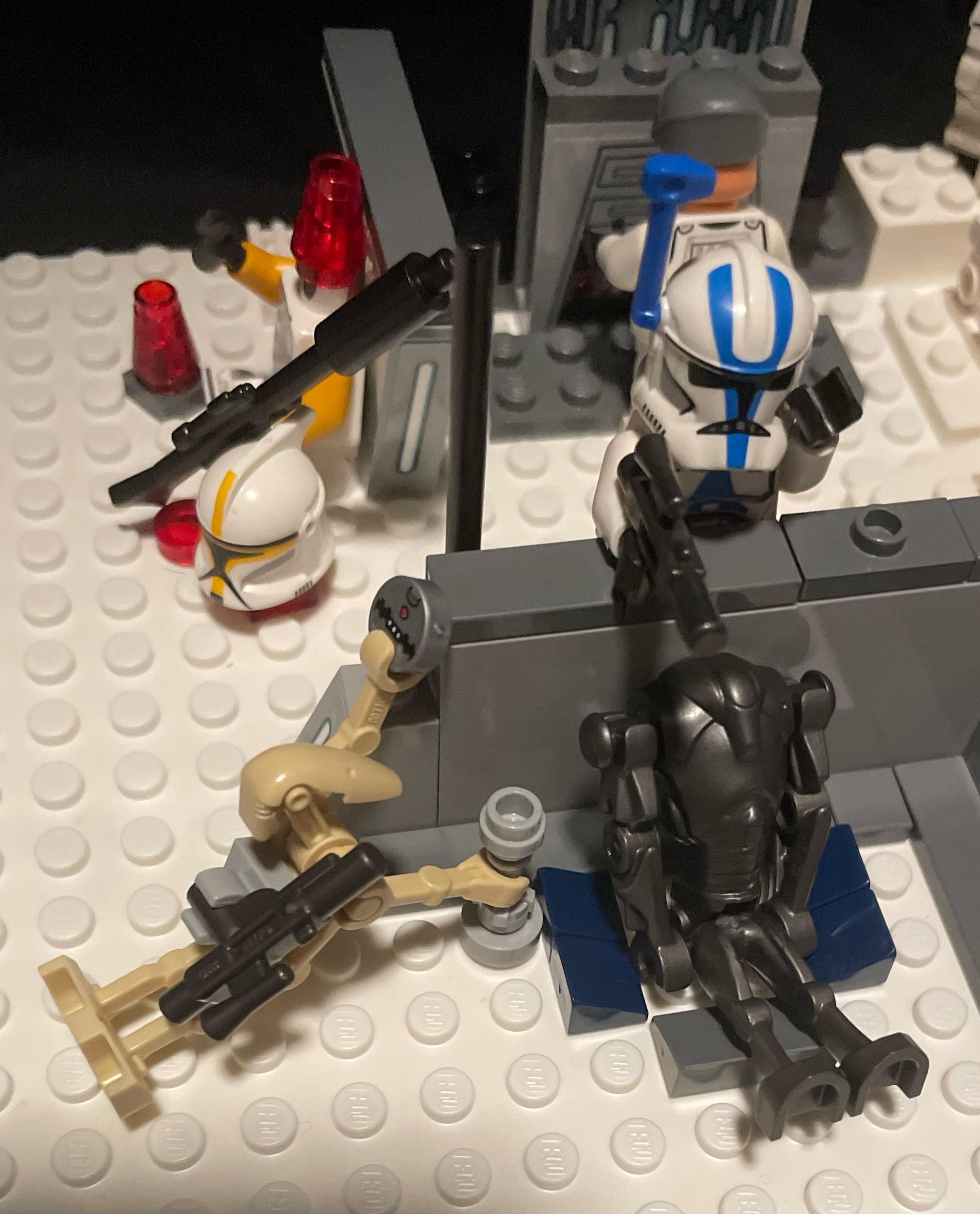 Updated Droid Ambush moc | Scrolller