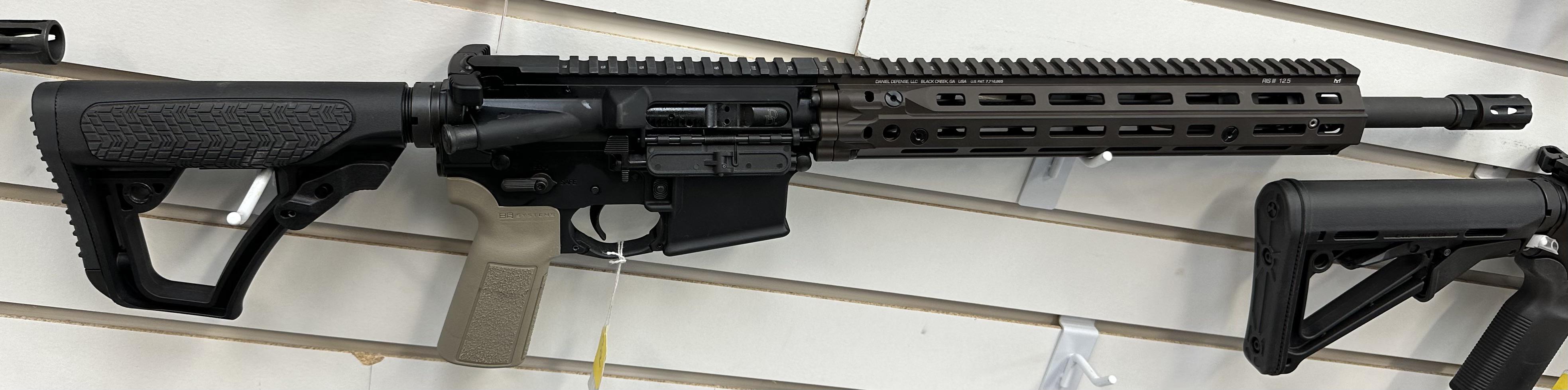 Help me choose? | Scrolller