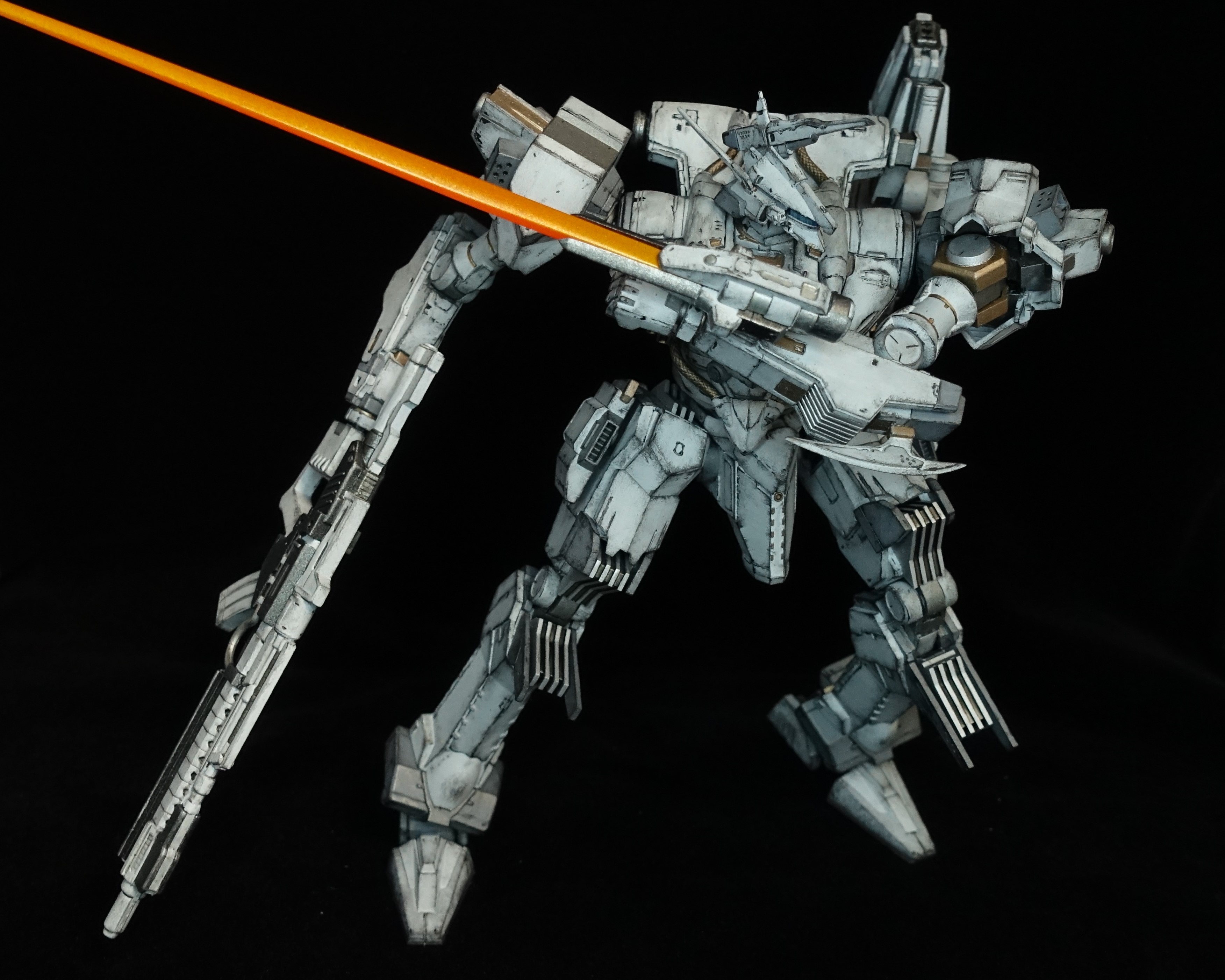 White Glint - Armored Core 4 | Scrolller