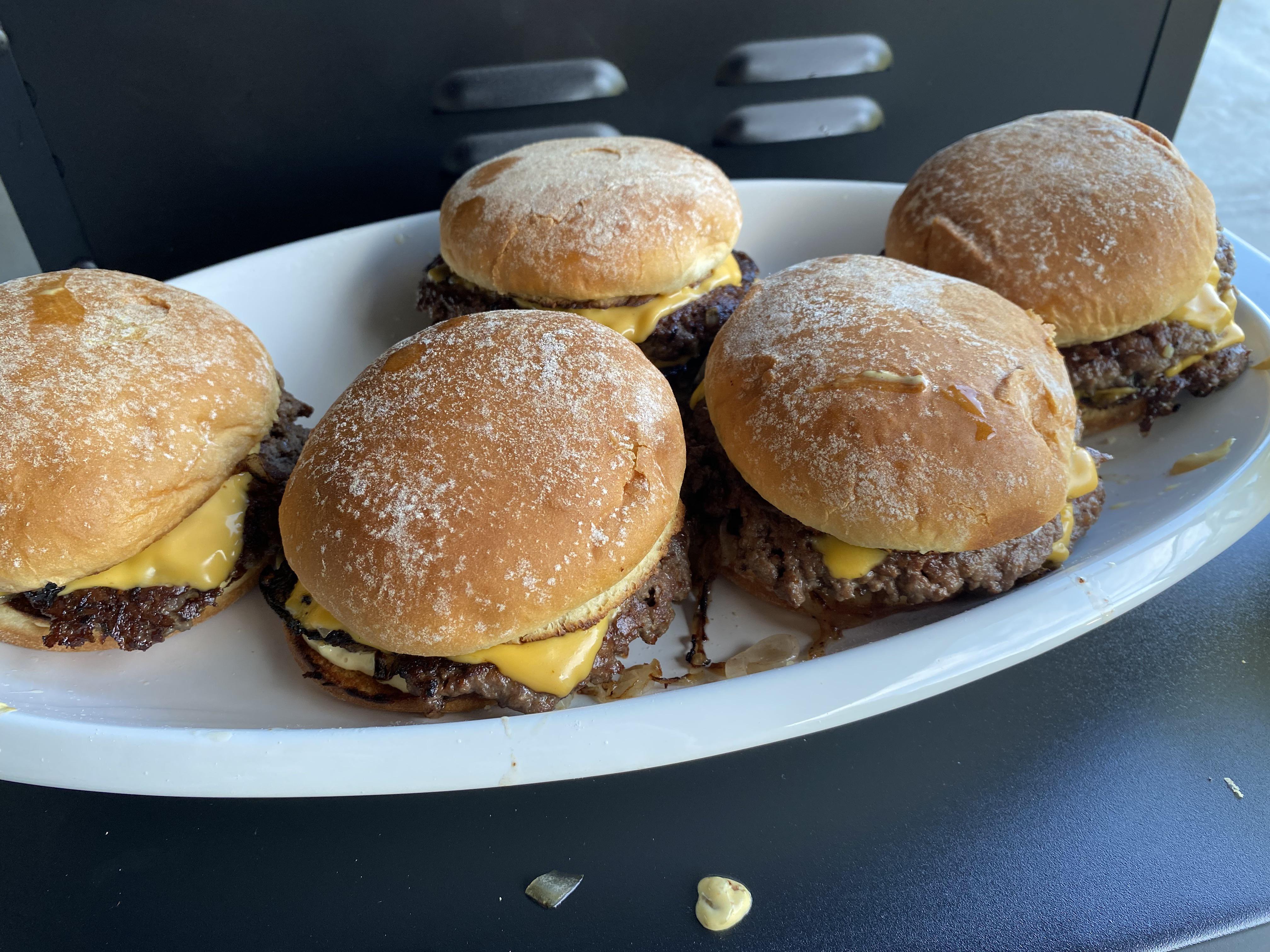 Oklahoma onion smash. | Scrolller