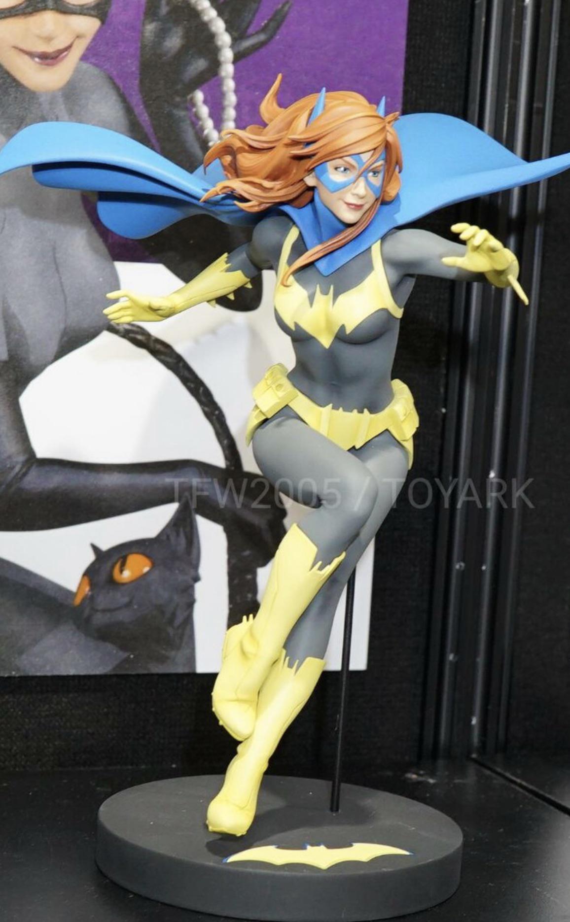 Batgirl Expo | Scrolller