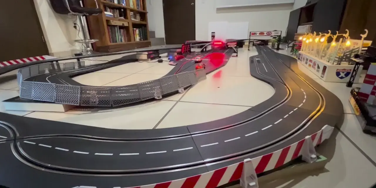 Race day | Scrolller