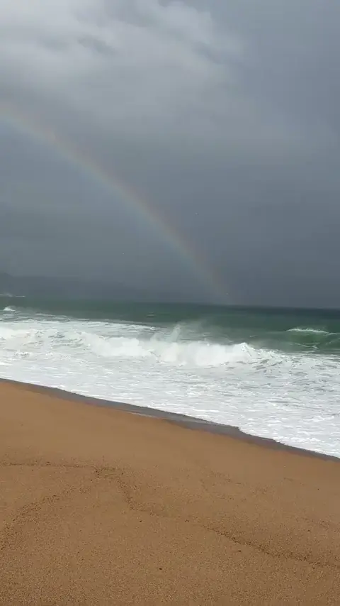 Rainbow beach | Scrolller