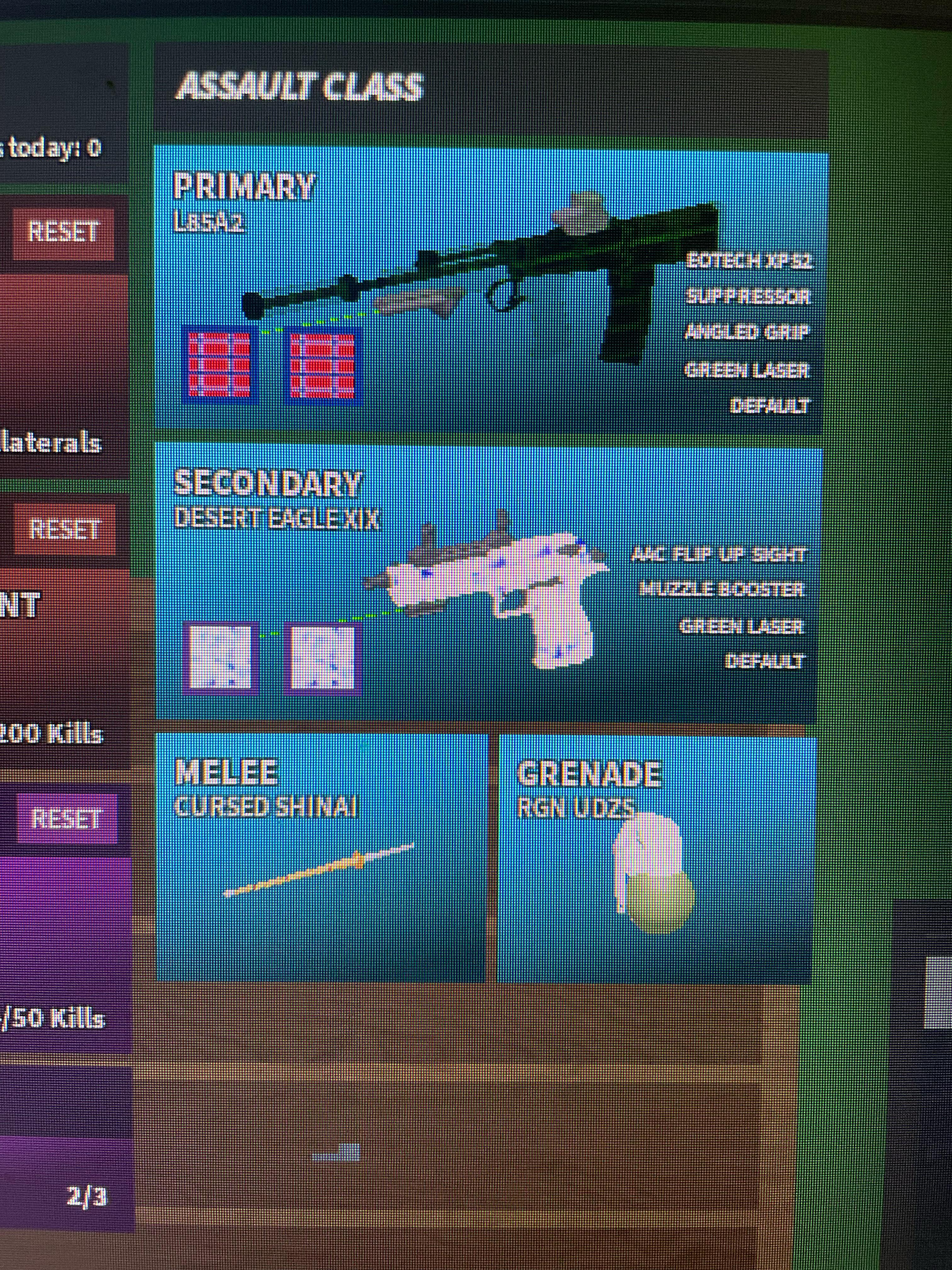 Rate my loadout | Scrolller