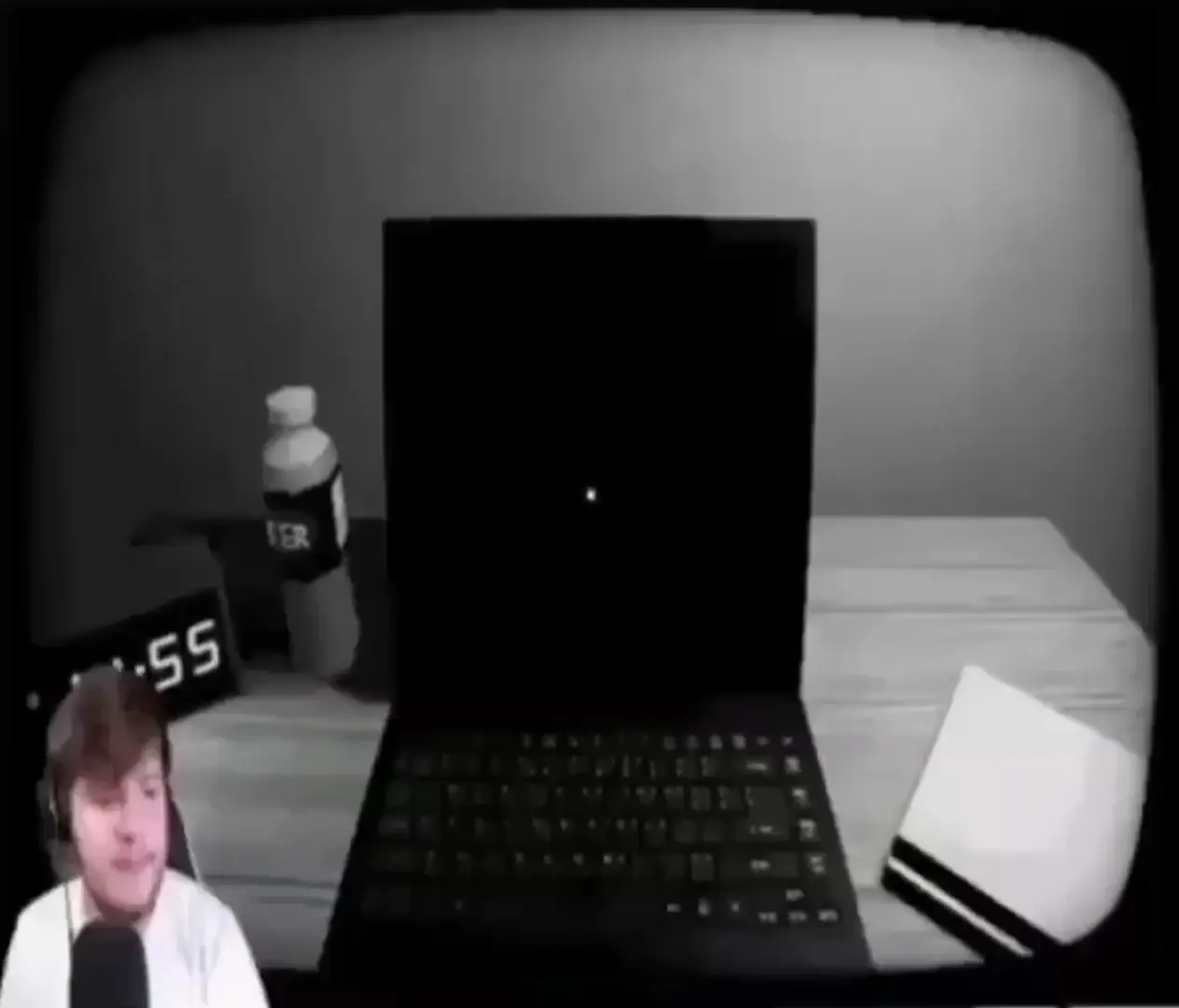 Ready to amplify the anxiety | Scrolller