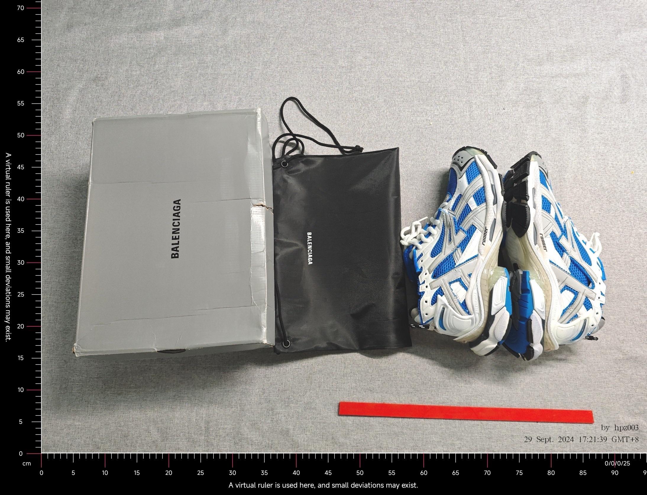Qc BLCG Runner XA Batch from WWTOP | Scrolller