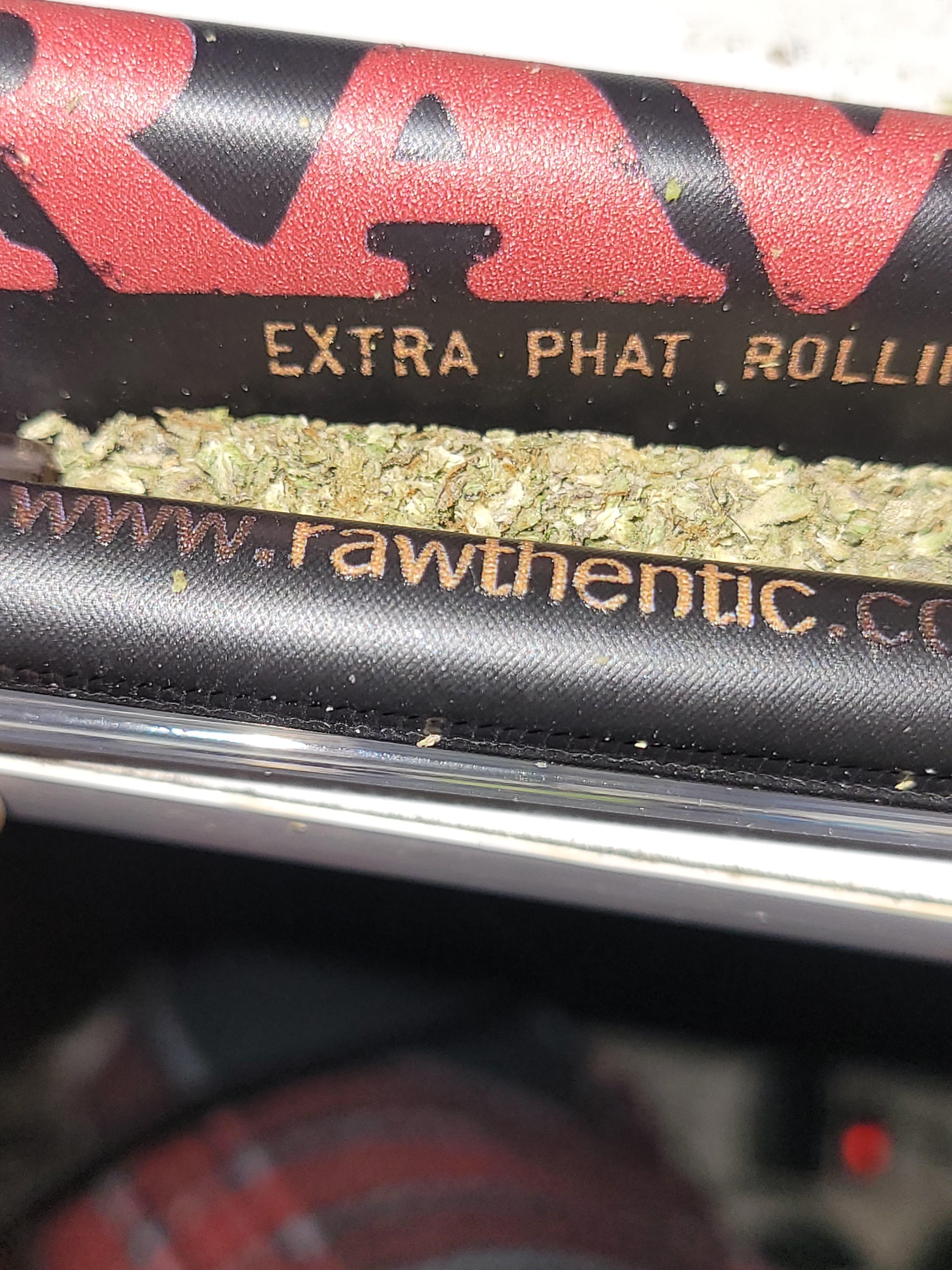 Triangle Gelato | Scrolller