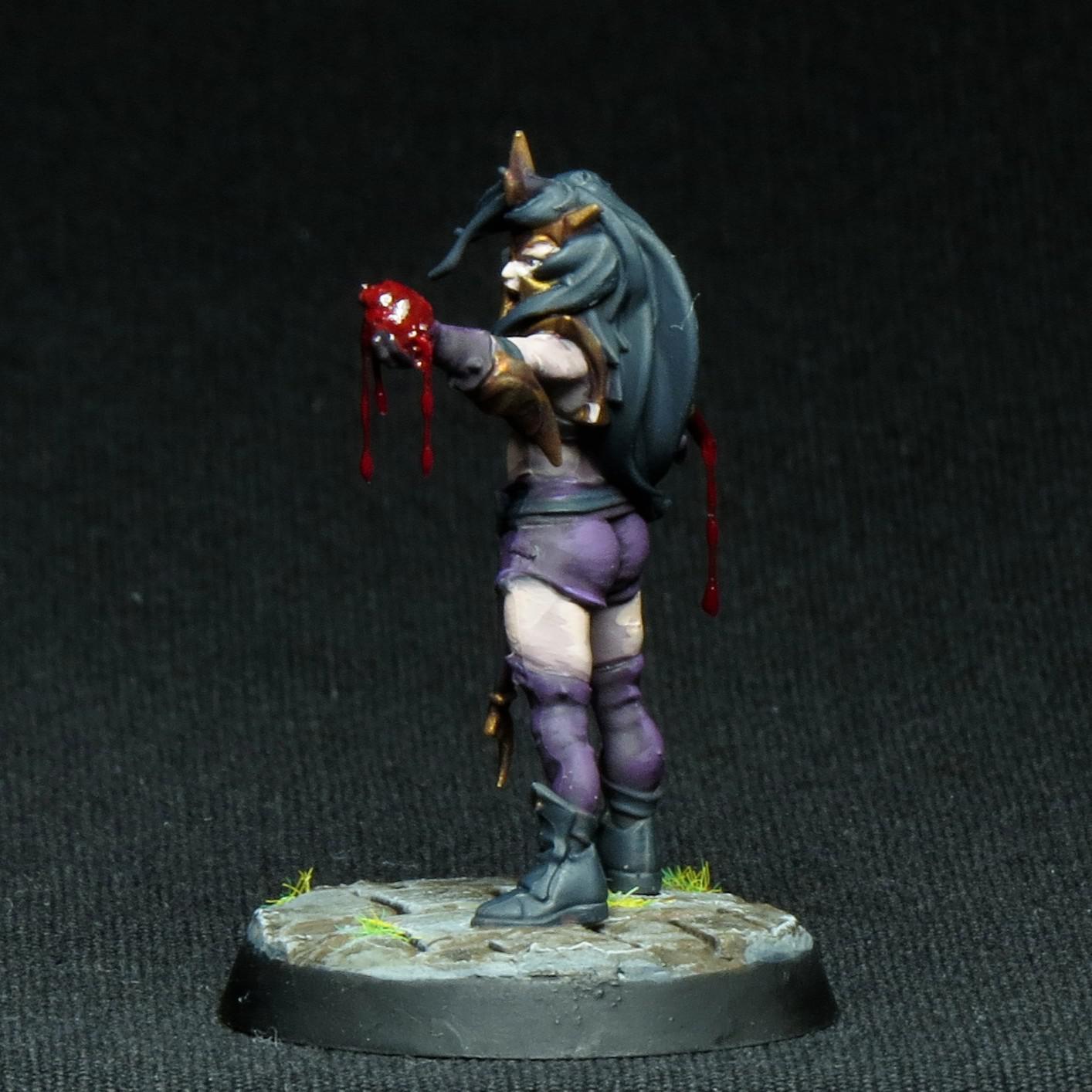 Witch Elf with MORE GORE | Scrolller