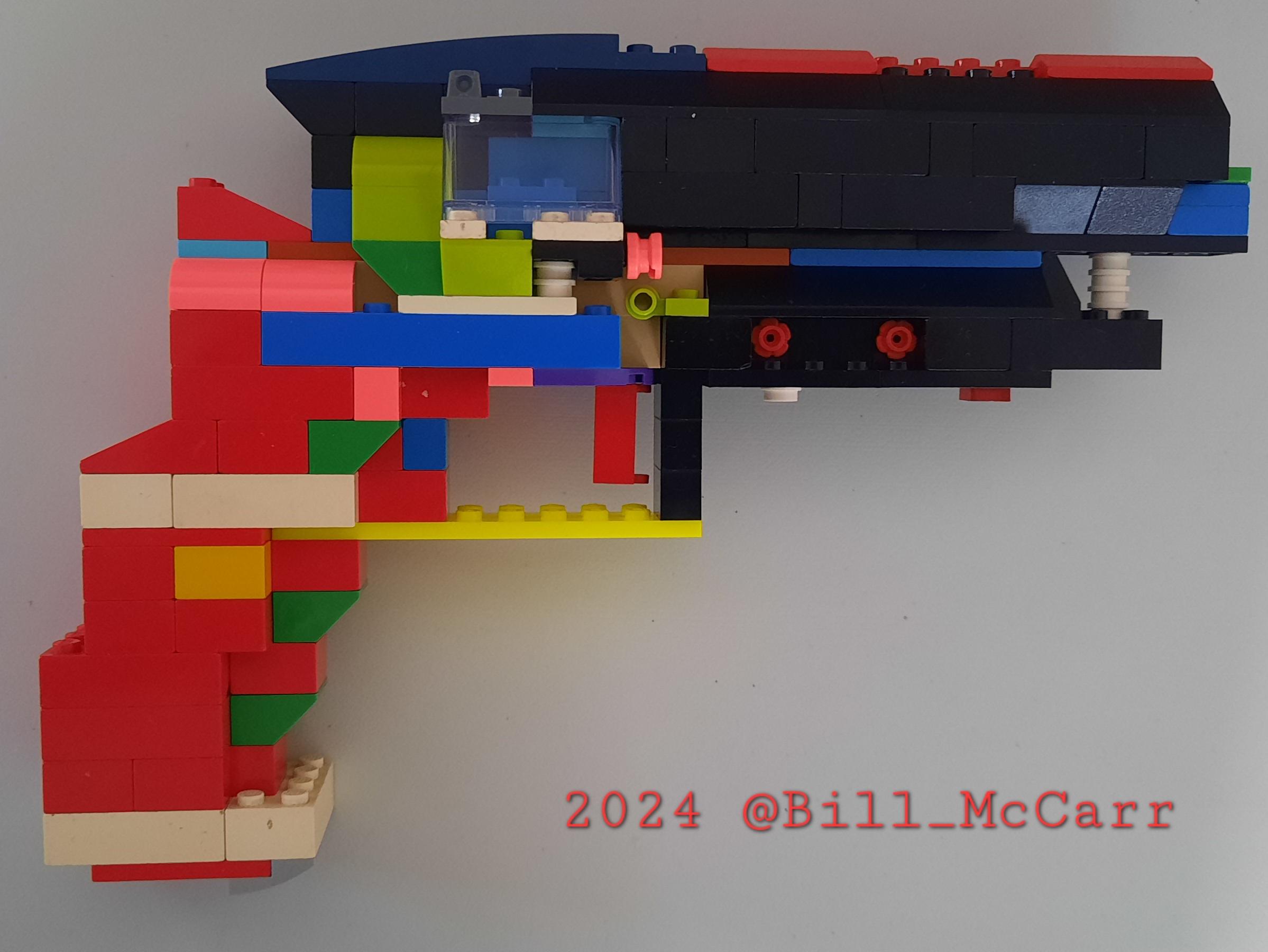 BLADE RUNNER Deckard's Blaster: 2nd attempt | Scrolller