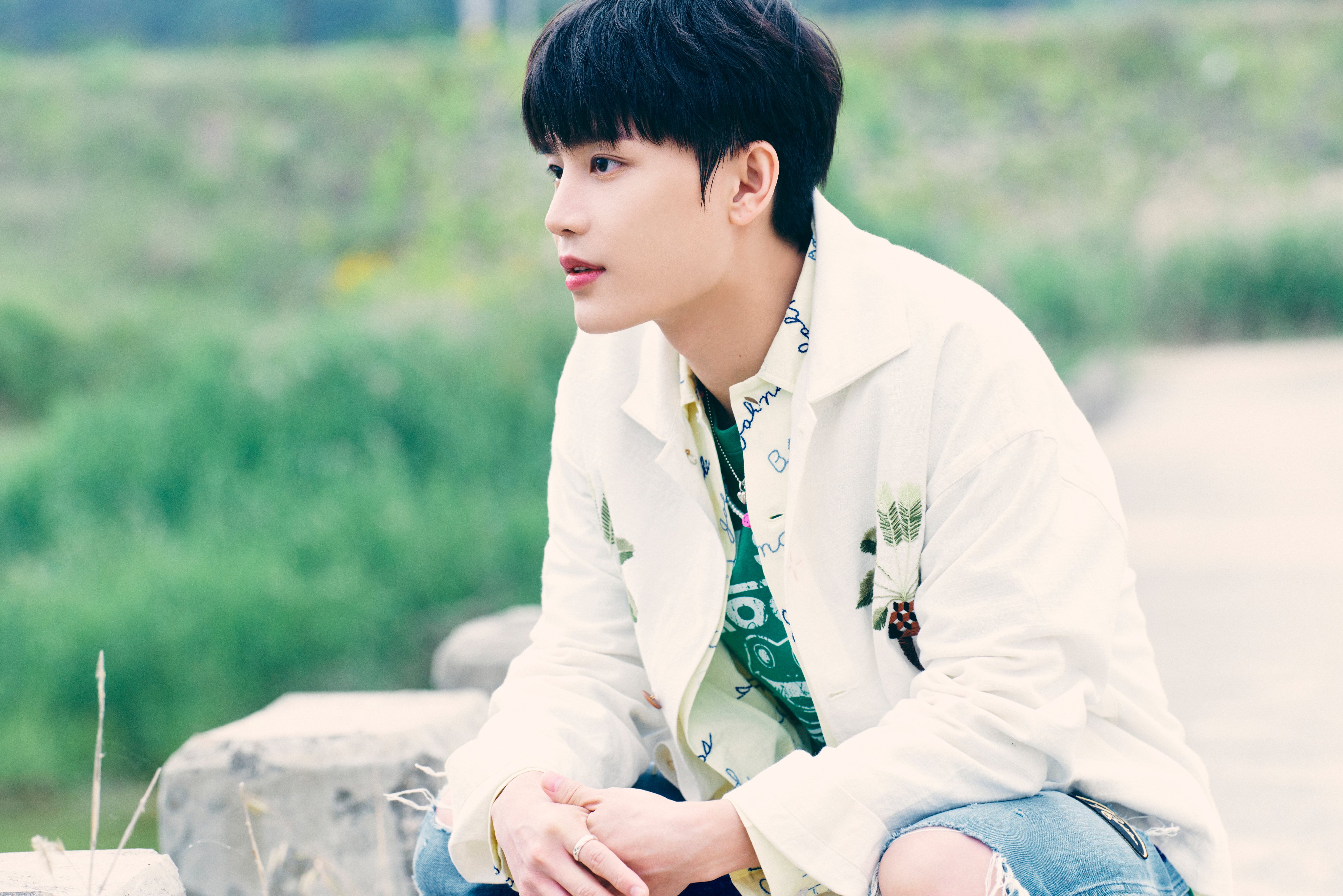 NCT U (Taeil, Kun, Yangyang) - Rain Day (SM STATION : NCT LAB - Teaser Images - Taeil) | Scrolller