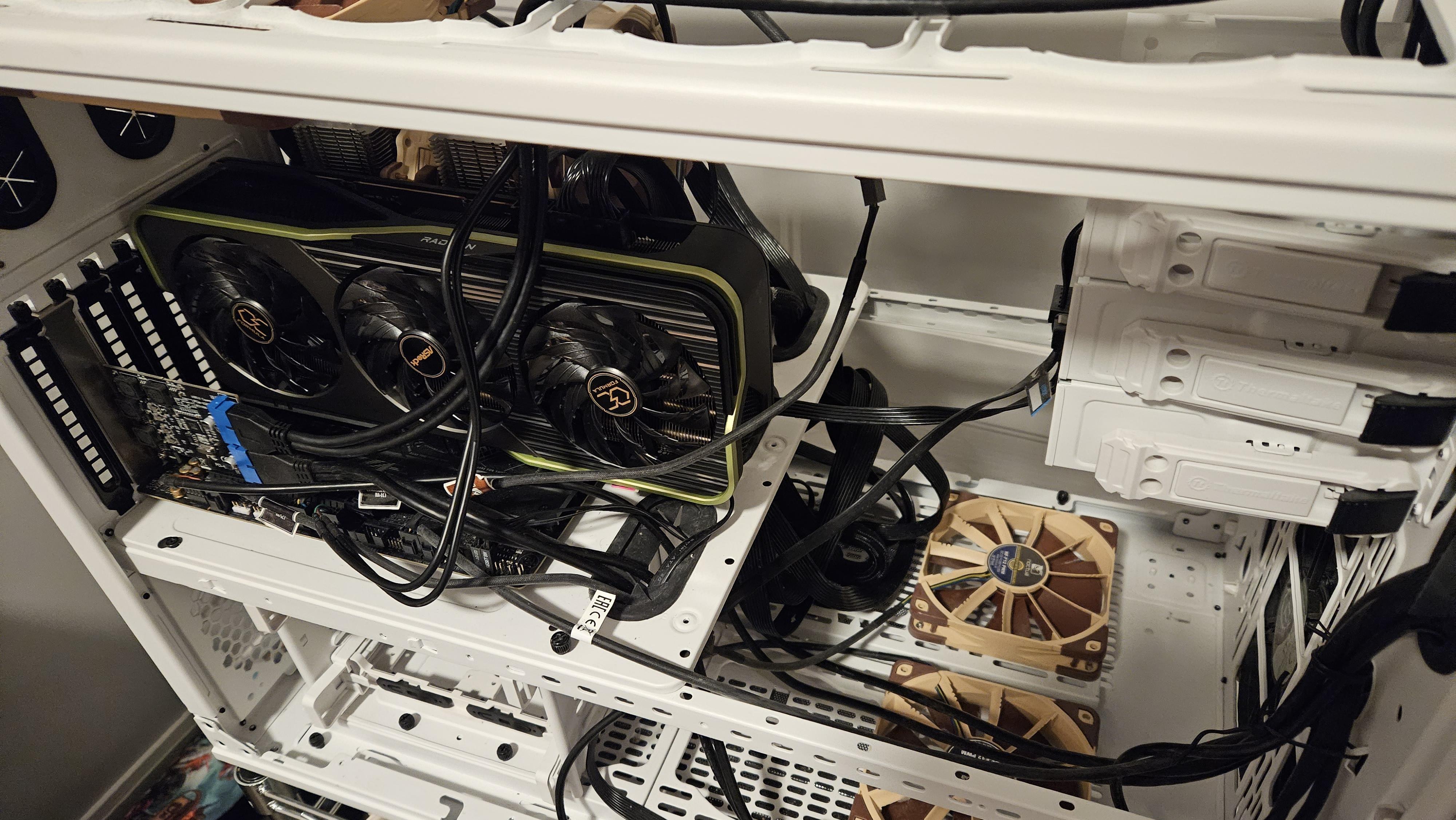 First Watercooling Loop Started | Scrolller