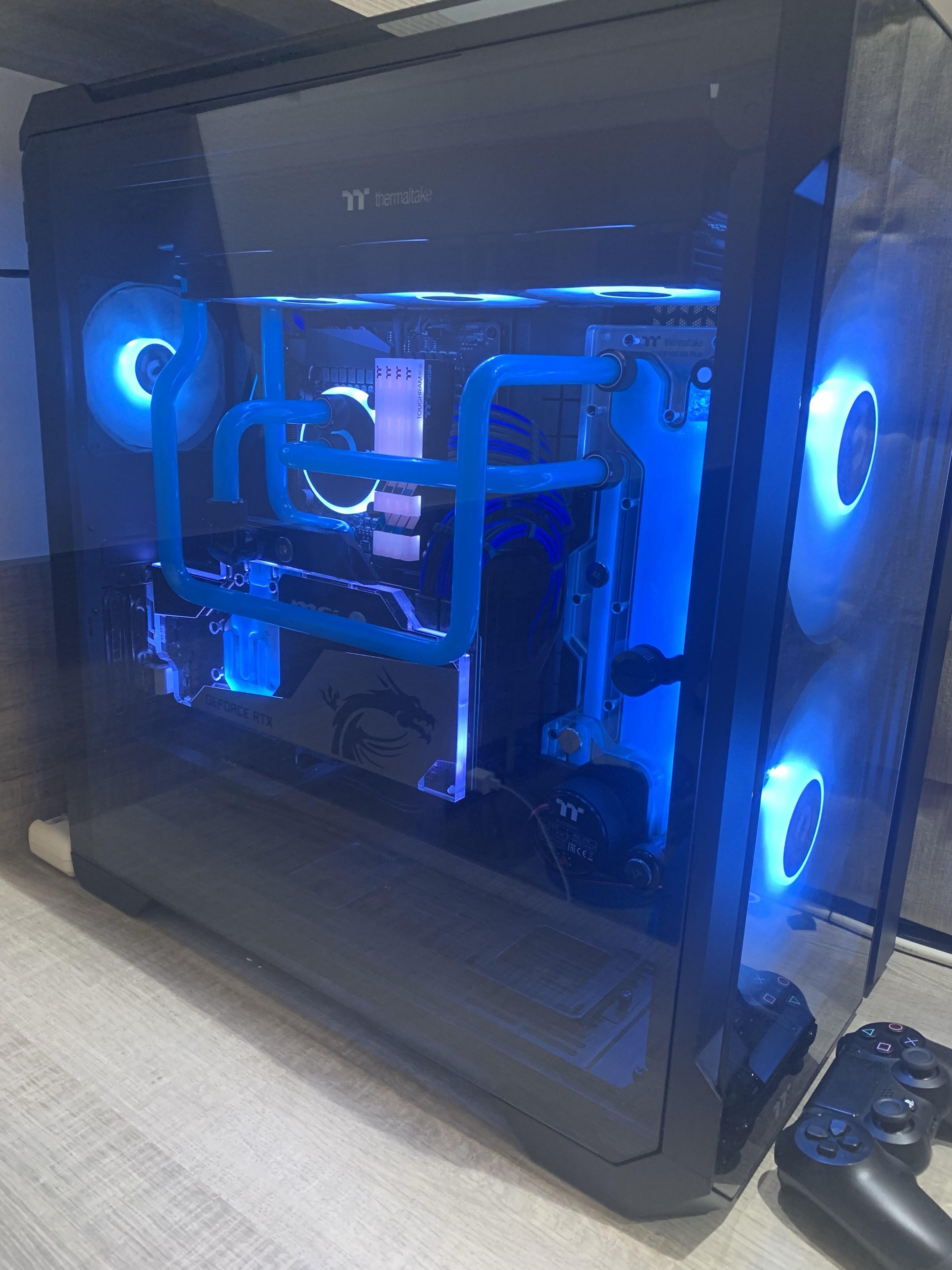 My first Custom loop setup | Scrolller