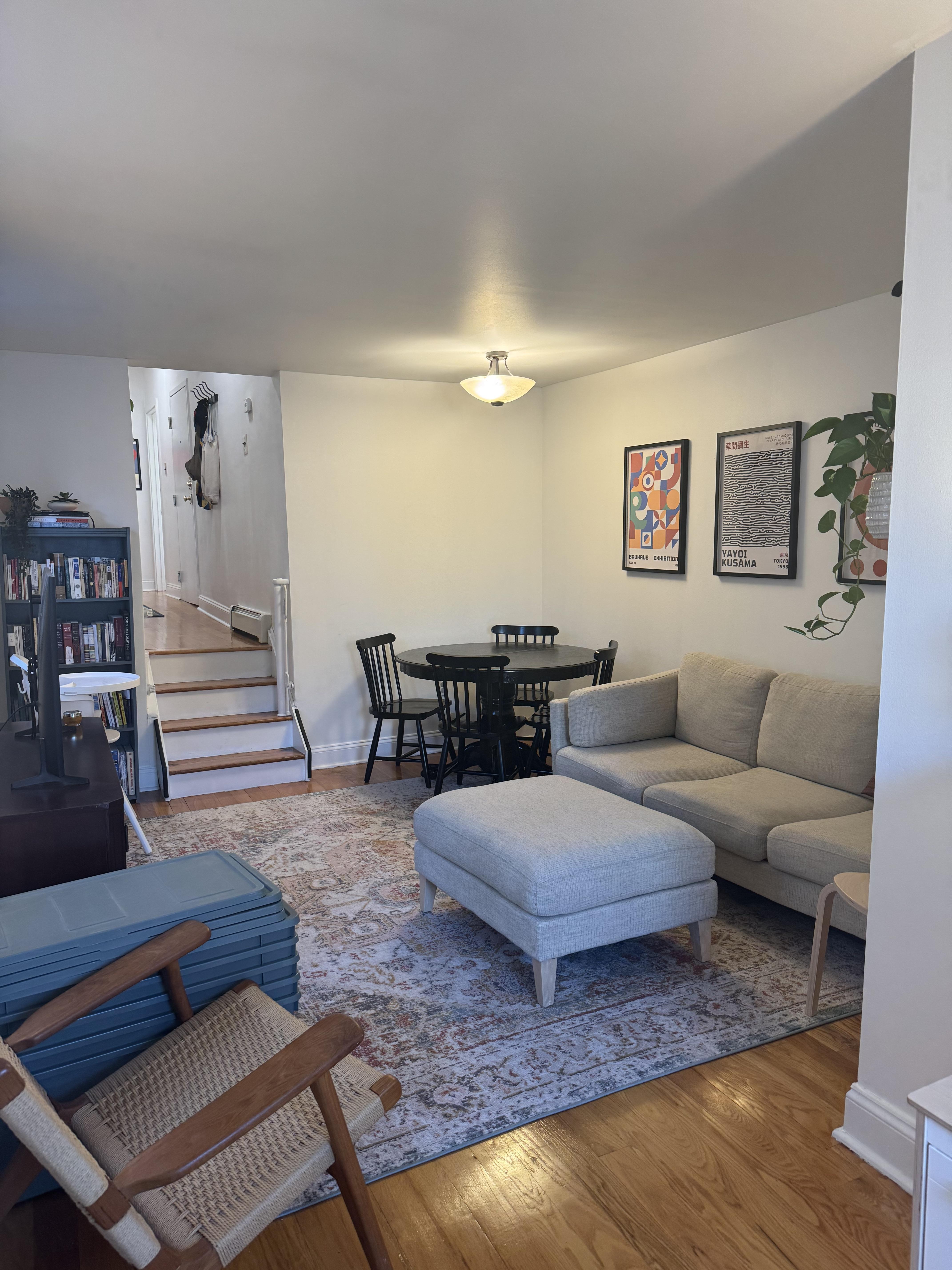 Dining Nook | Scrolller