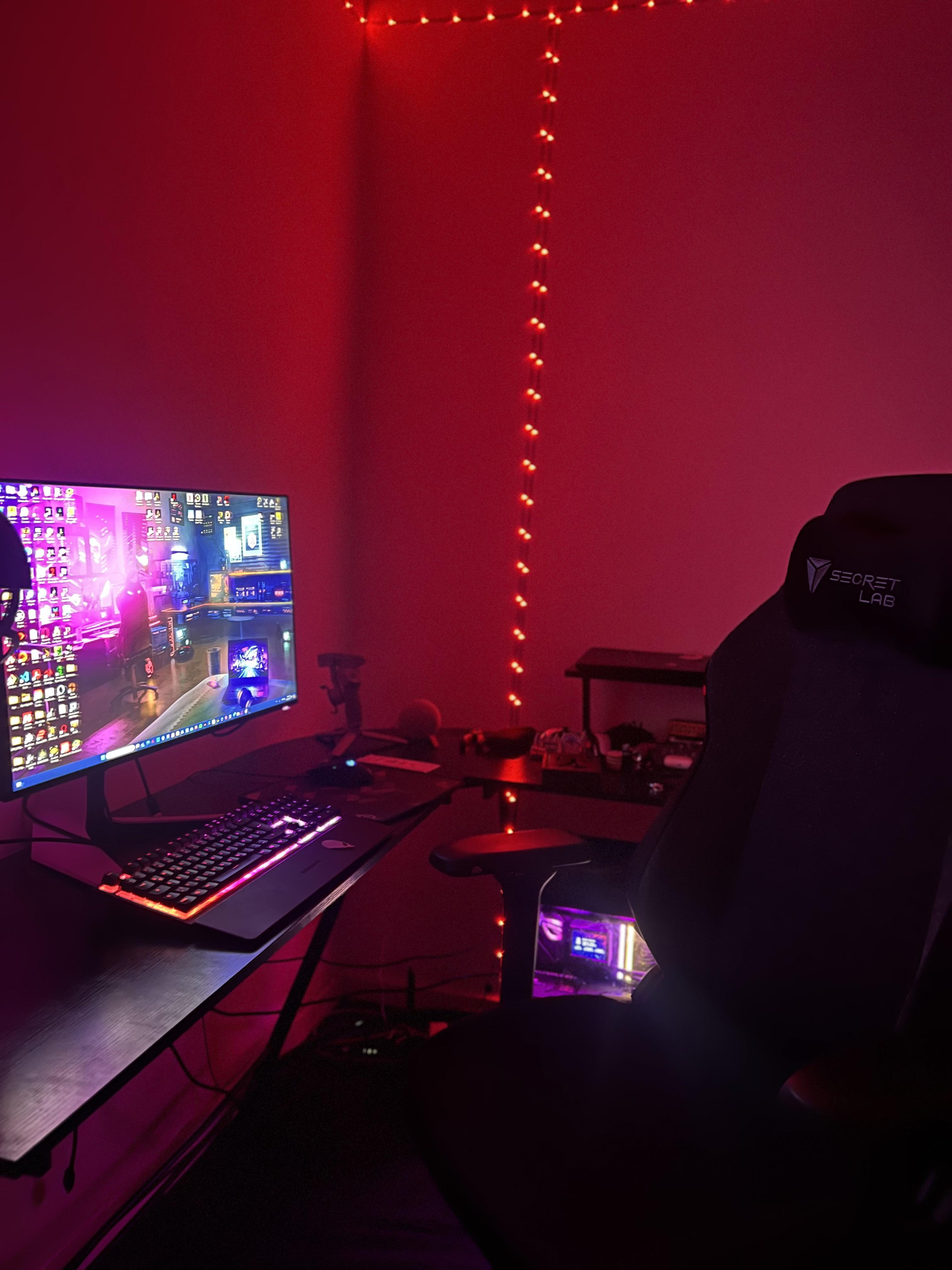 Secretlab Titan Evo | Scrolller